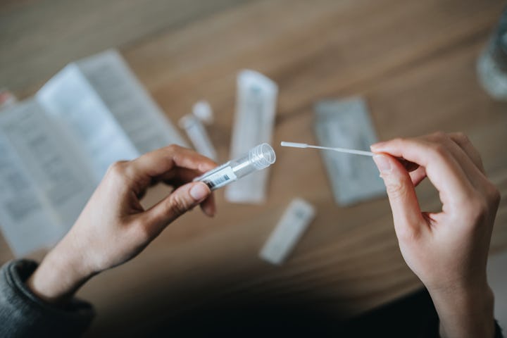 Swabbing Your Throat For Covid Tests: How To & Does It Work?