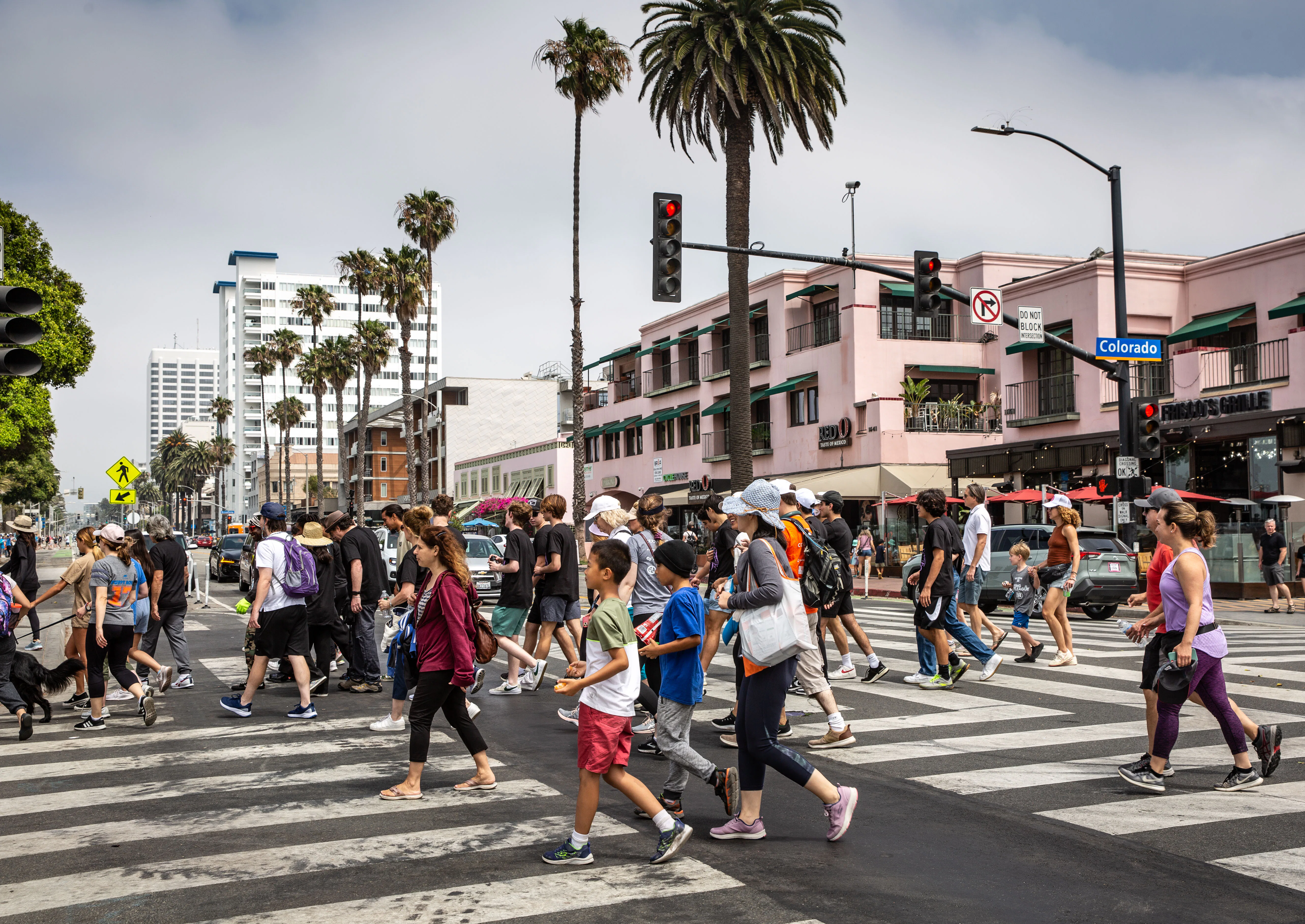 These Are The Top 10 Most Walkable Cities In California, Ranked