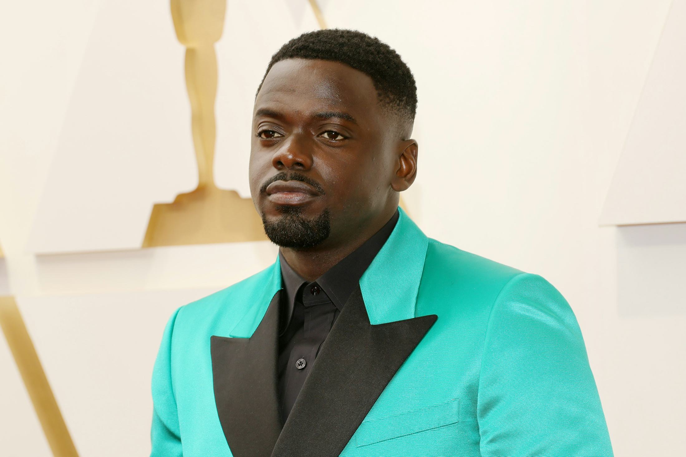 Who Is Daniel Kaluuya's Girlfriend? The 'Nope' Star Is Dating Amandla ...