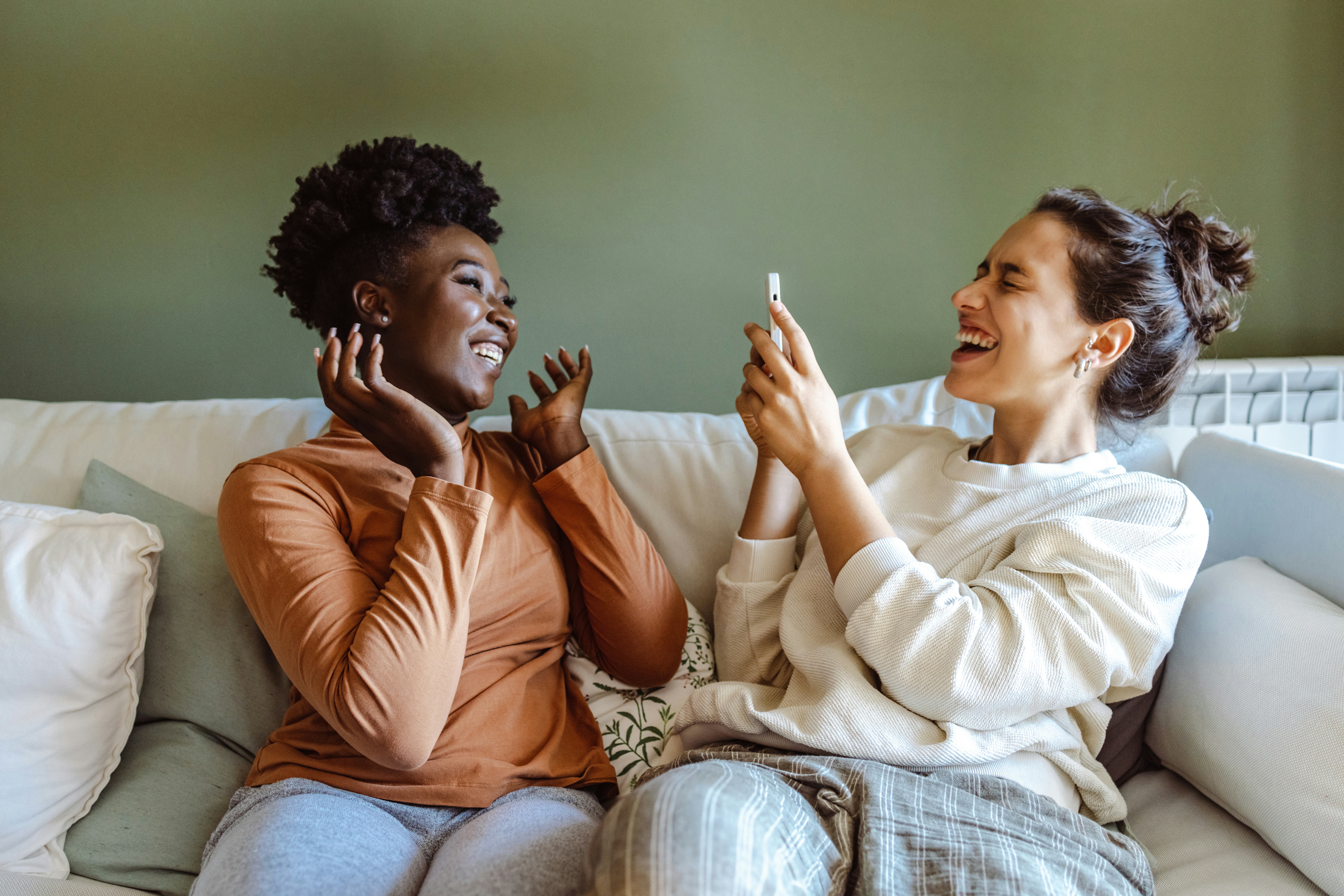 Are You Comfortable In Your Relationship, Or Are You Settling?