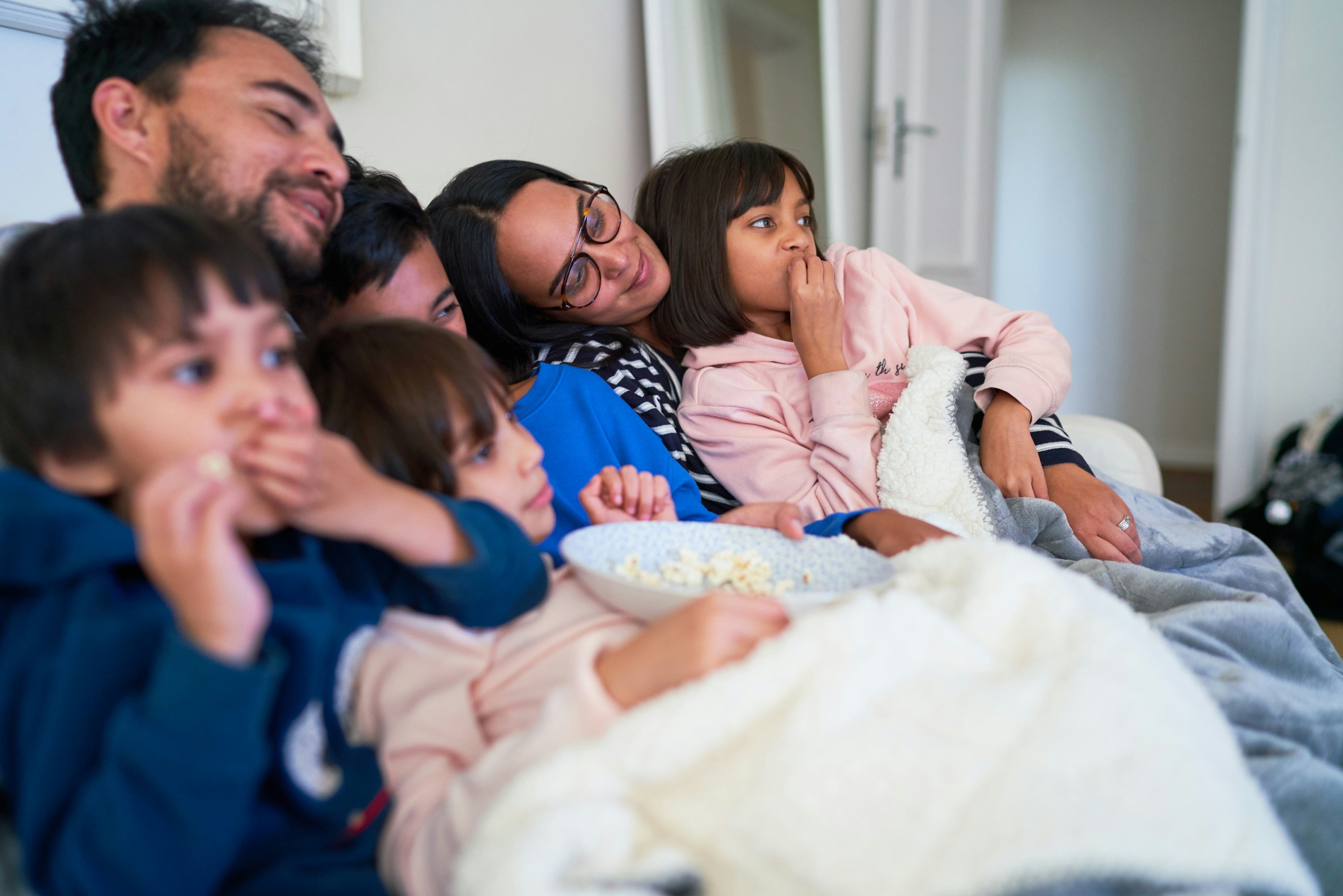 Watching TV With Your Kid Can Actually Be Good For Them