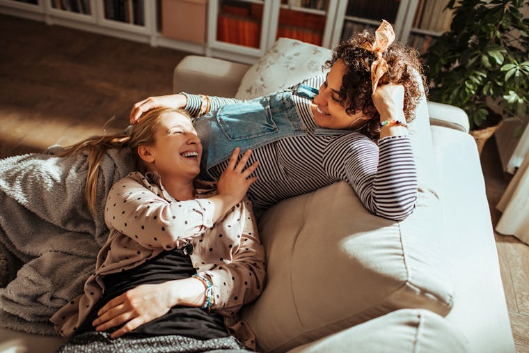 What Is A Mucus Plug & What Does It Look Like? Experts Explain