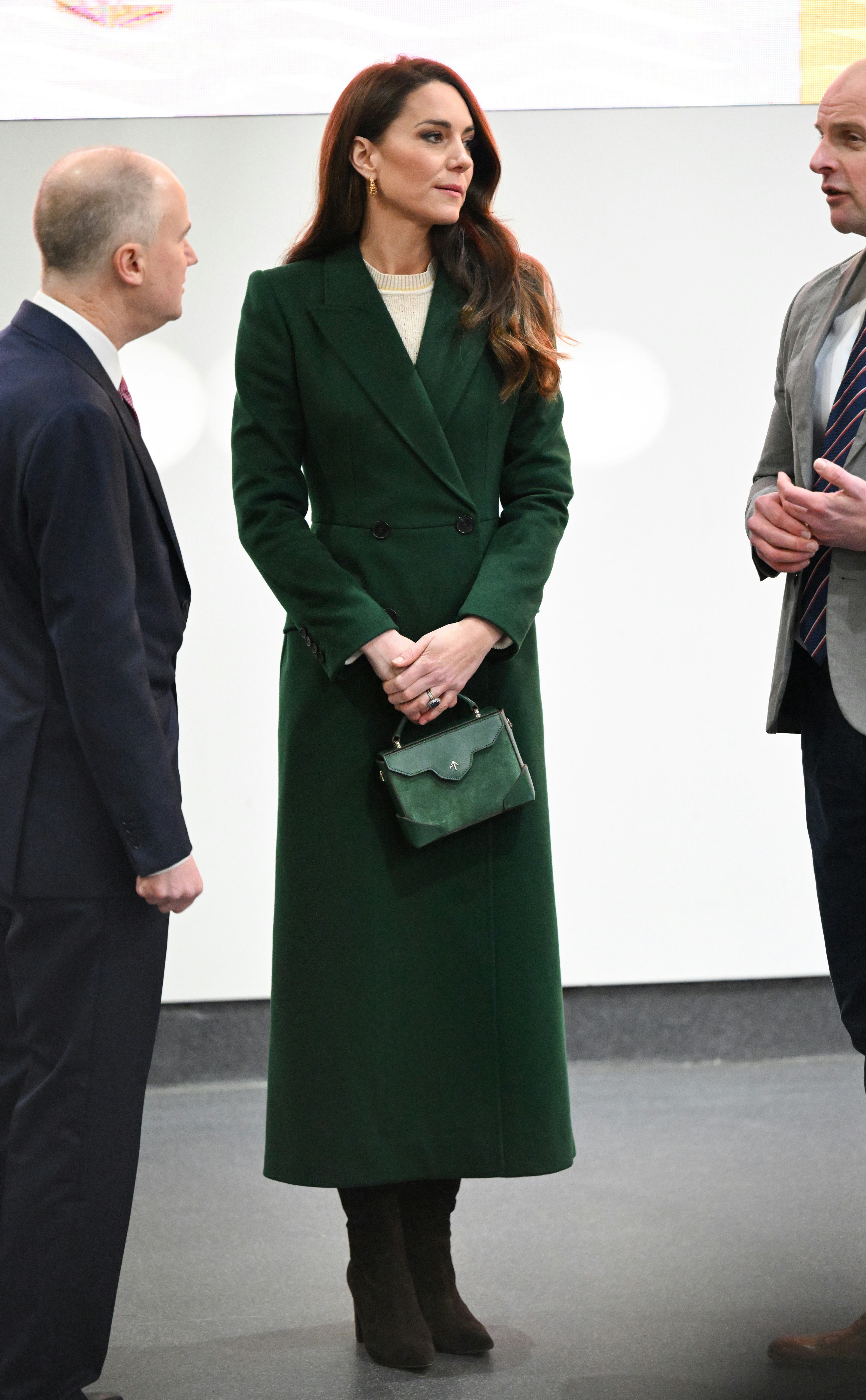 Kate Middleton Perfects the Princess Pantsuit