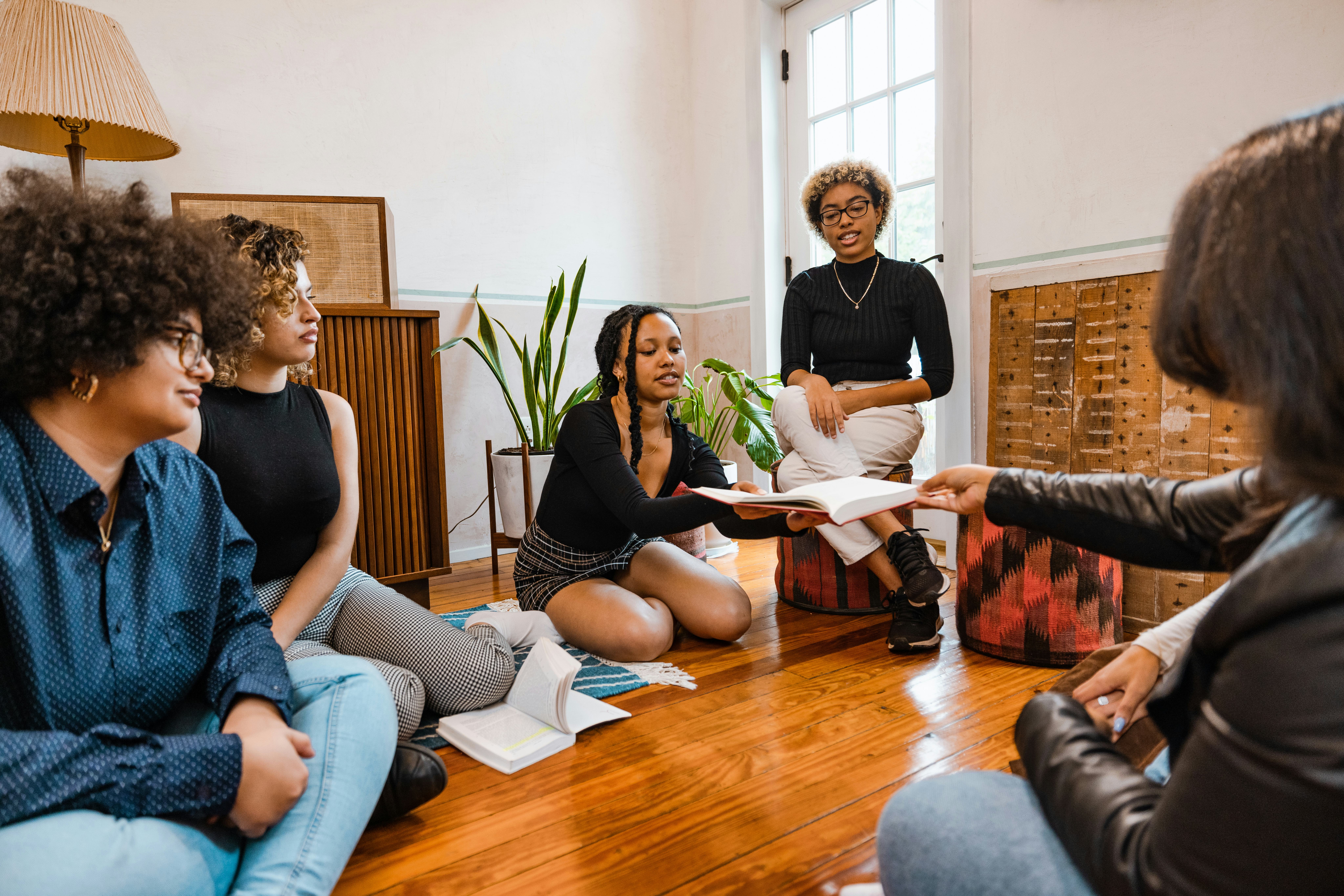 12 Creative Double Date Ideas To Try With Your Fave Couples