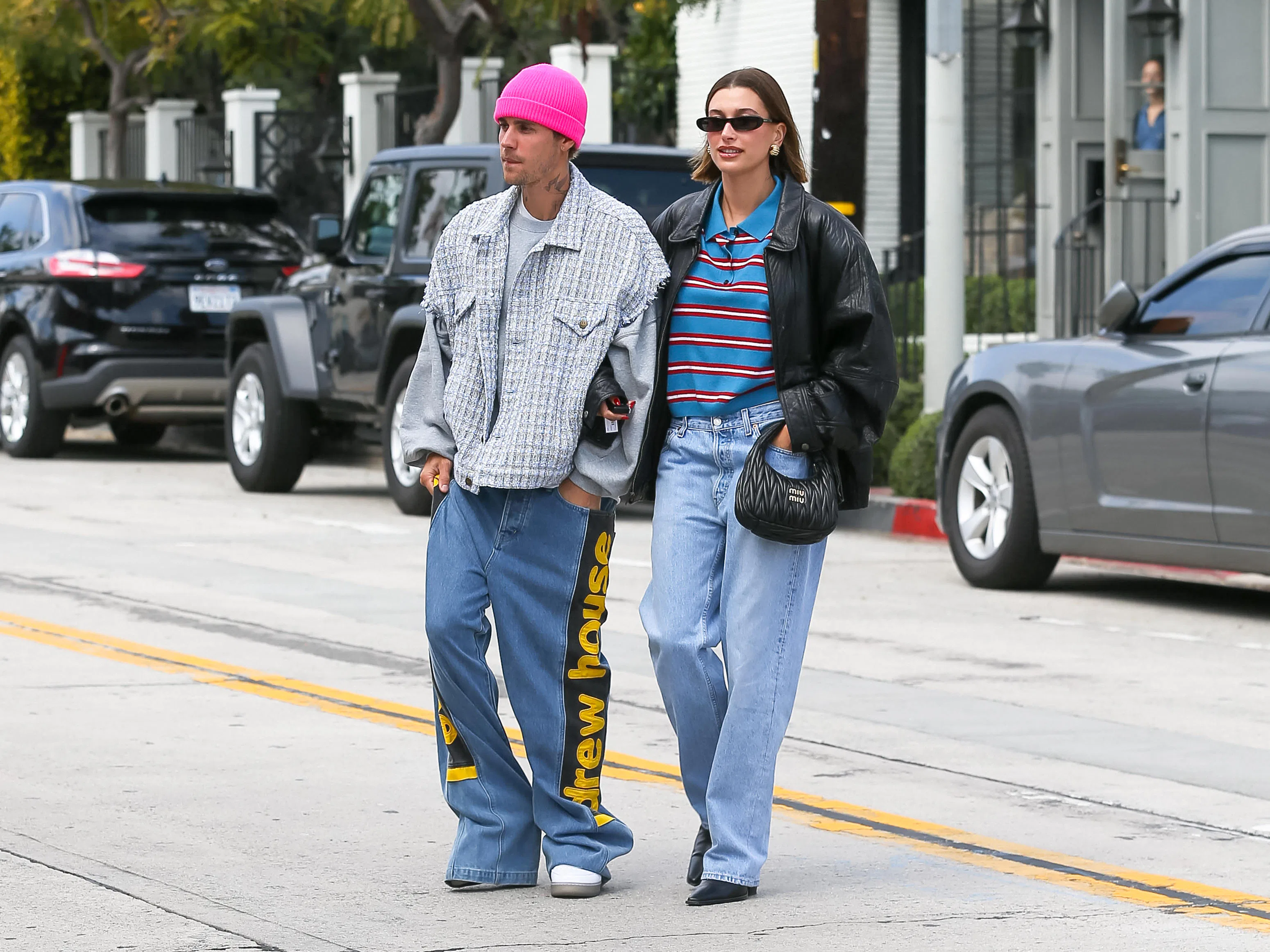8 Costume Ideas Inspired By Justin & Hailey Bieber's Looks For 2023