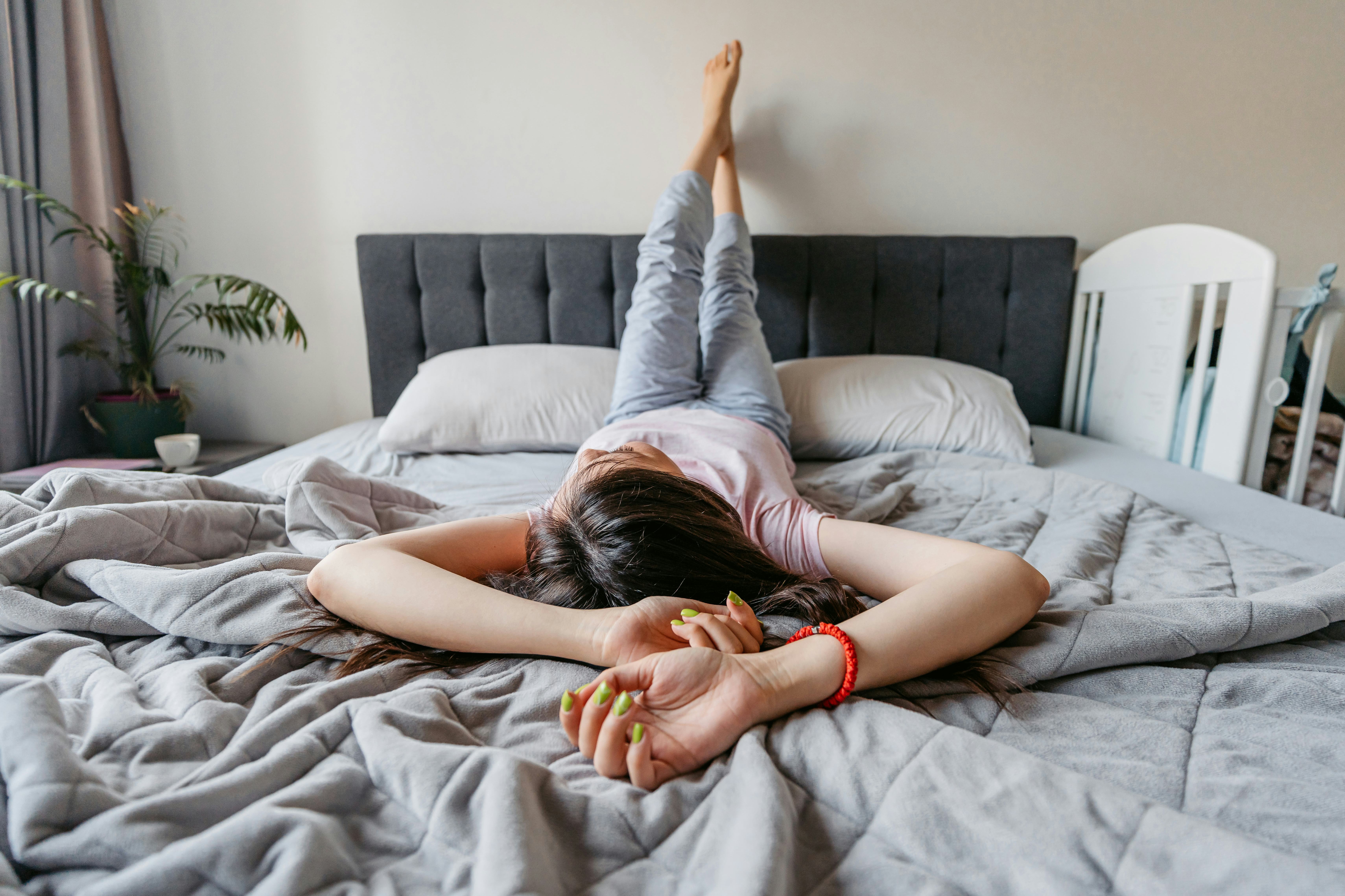 15 Ways To Feel More Comfortable In Your Own Skin Every Day