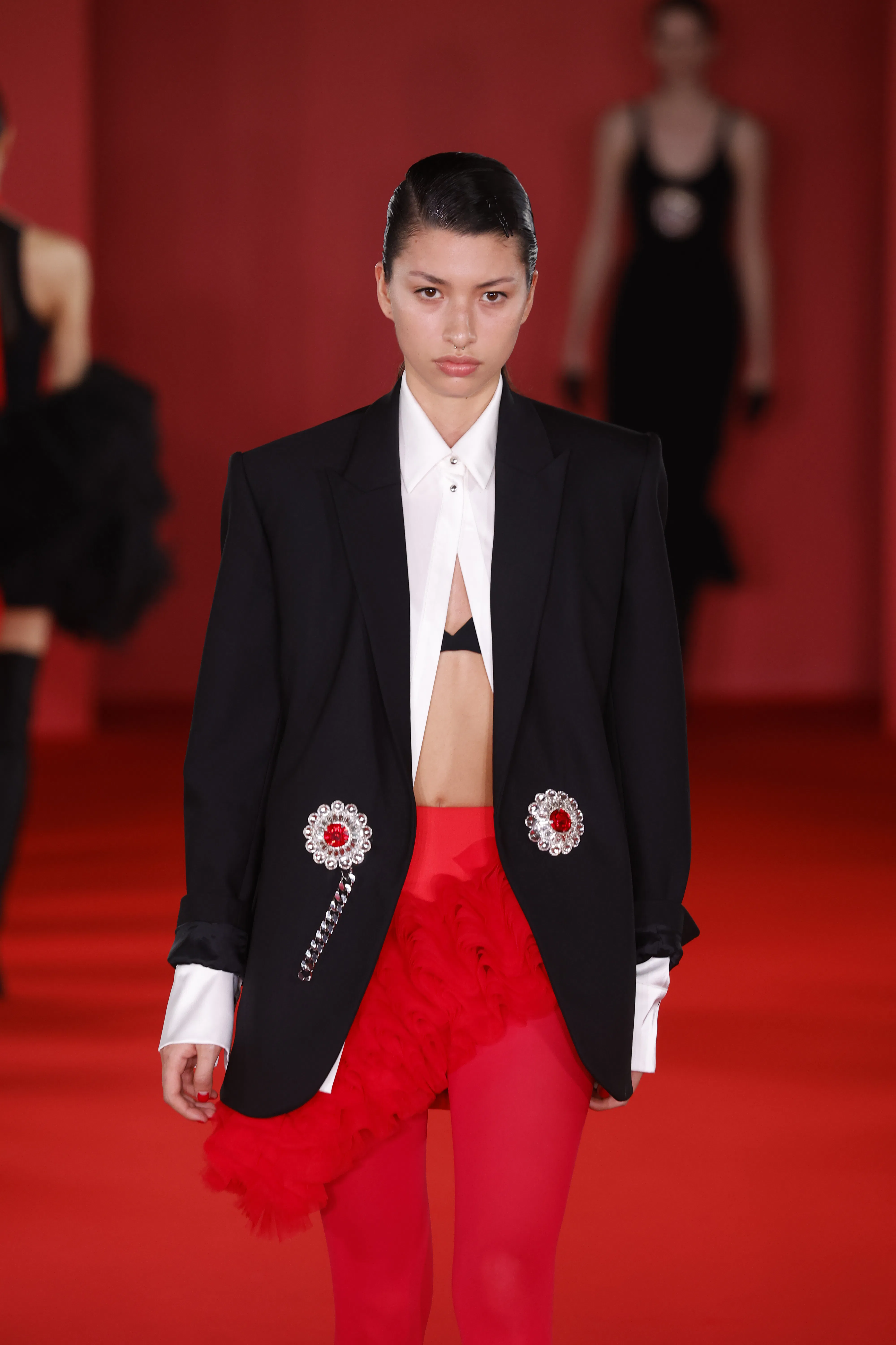 Crystals Embellishments Are Shining Bright On London Fashion Week Fall ...