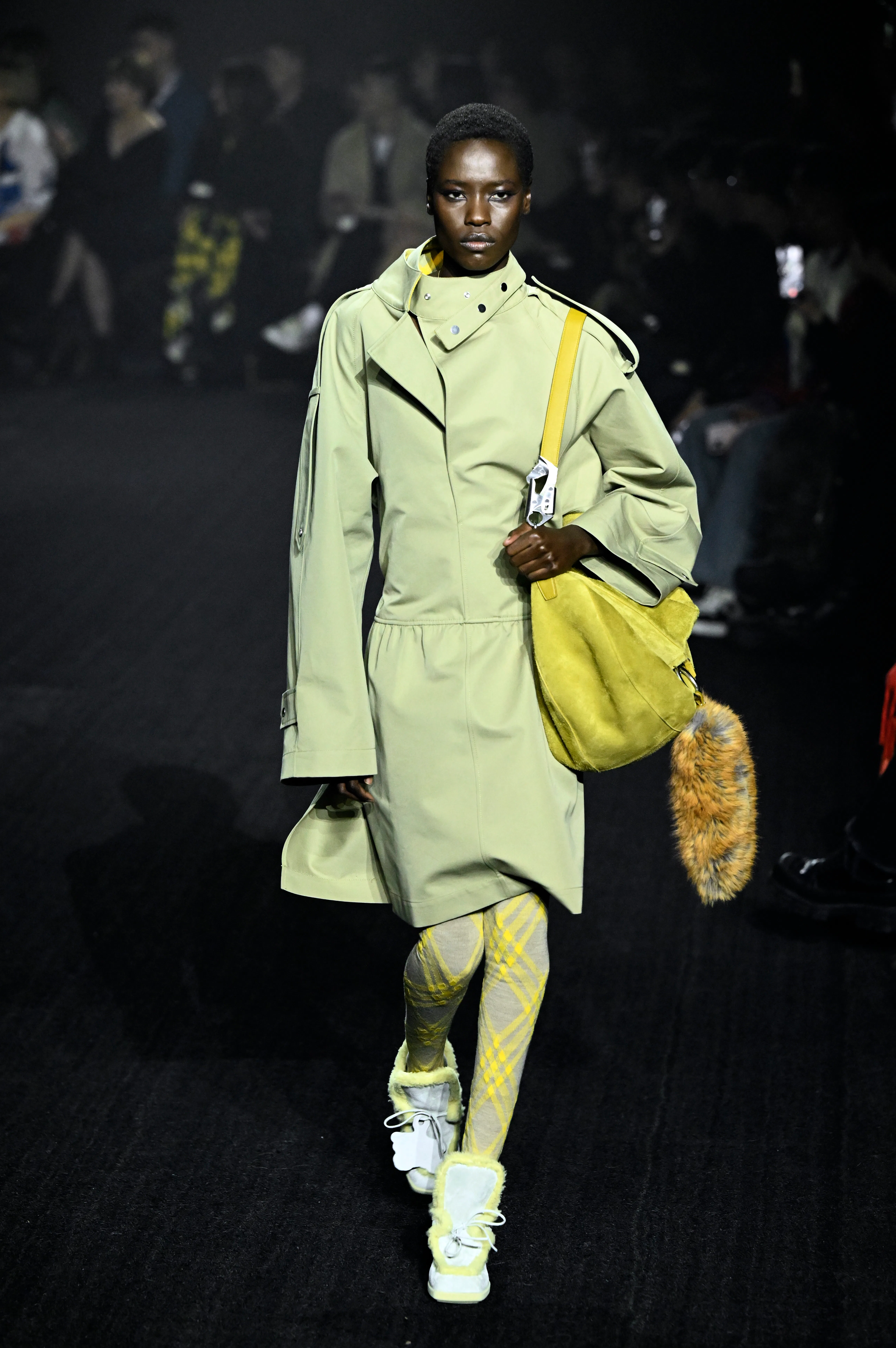 Burberrys Fallwinter 2023 Collection Marks The Dawn Of A New Era For