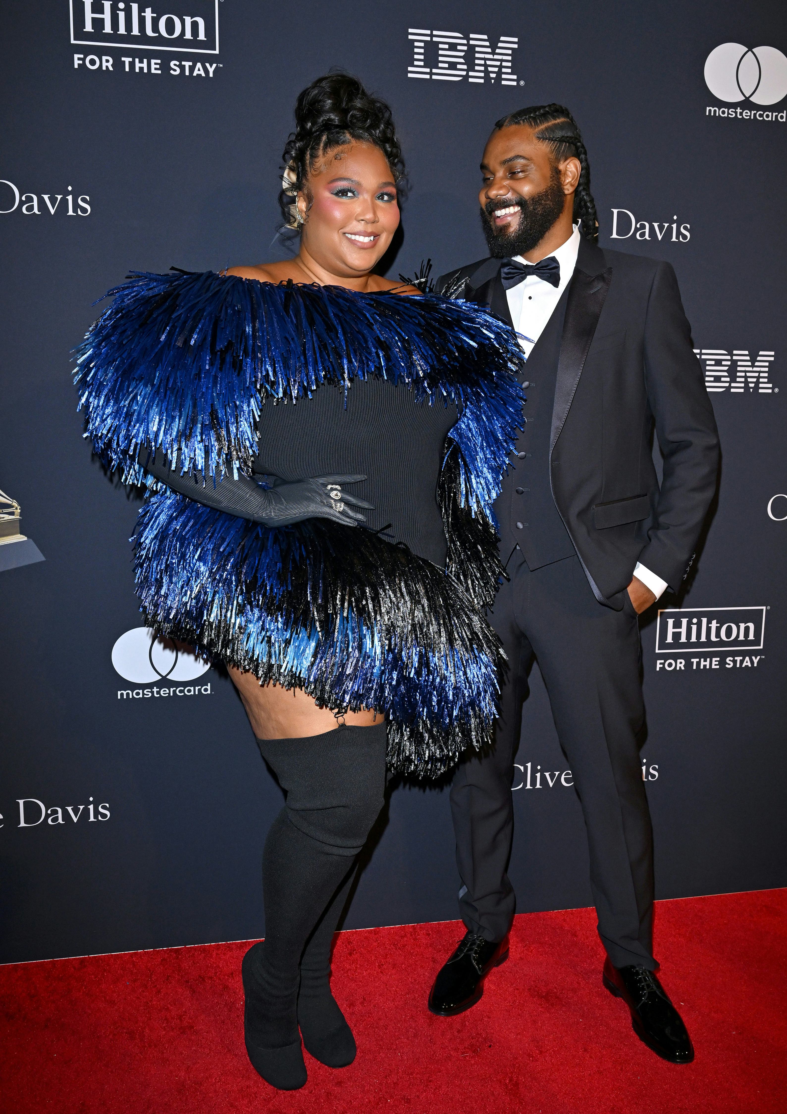 Lizzo & Boyfriend Myke Wright Went Instagram Official With Cute Pics