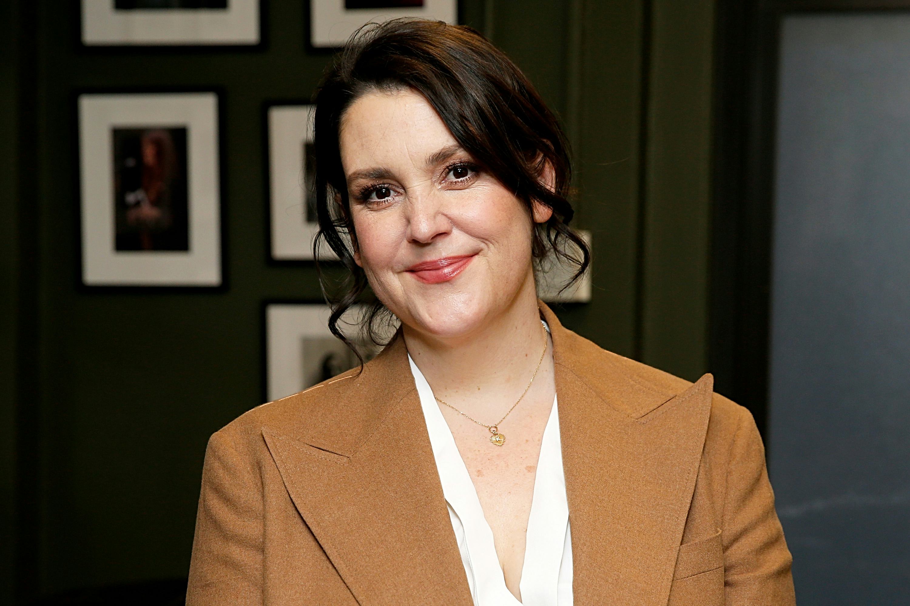 Who Is Melanie Lynskey's Husband? She Met Jason Ritter On Set In 2013