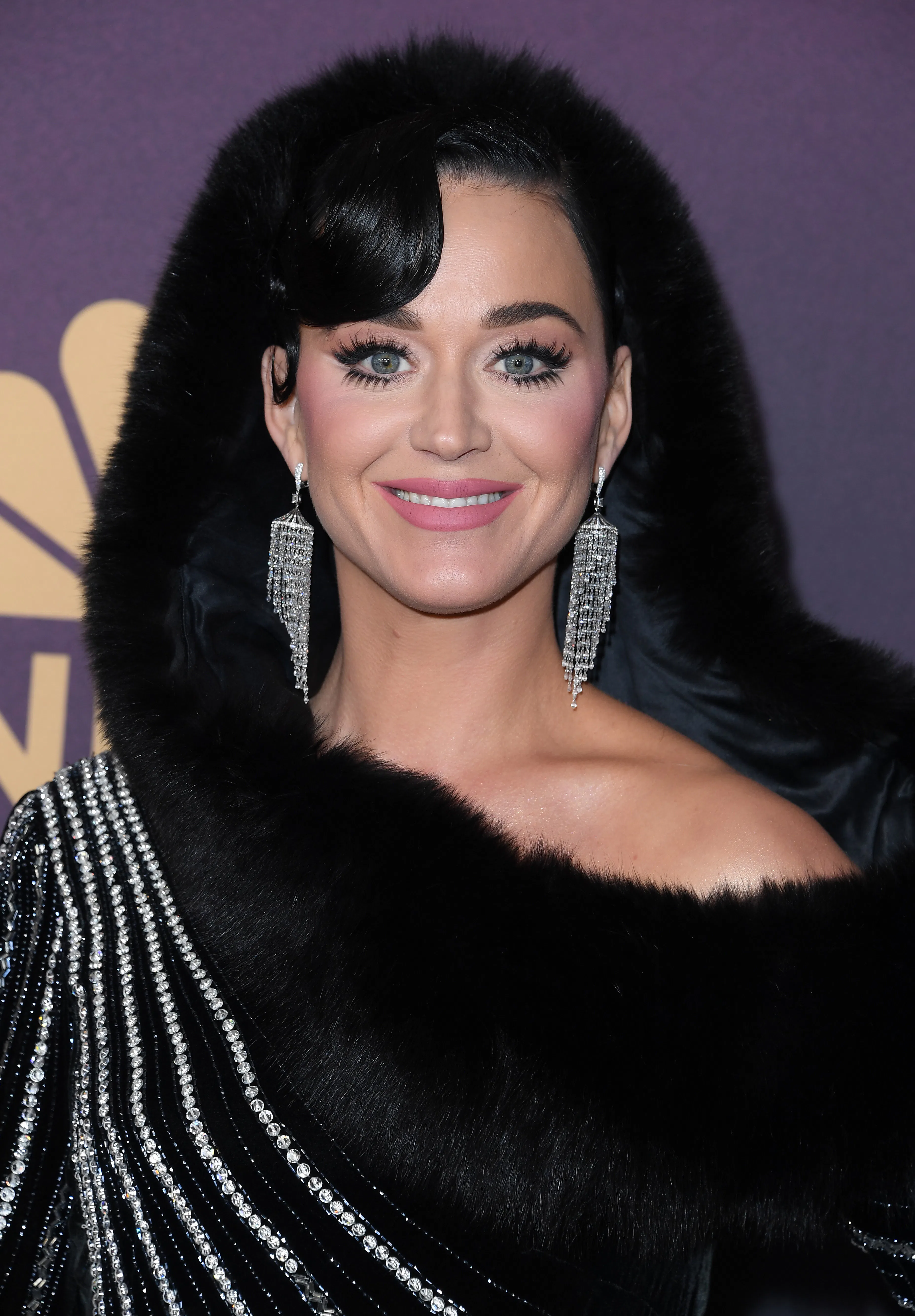 Katy Perry Embraces Camp Glamor in Vintage Bob Mackie at Carol Burnett ...