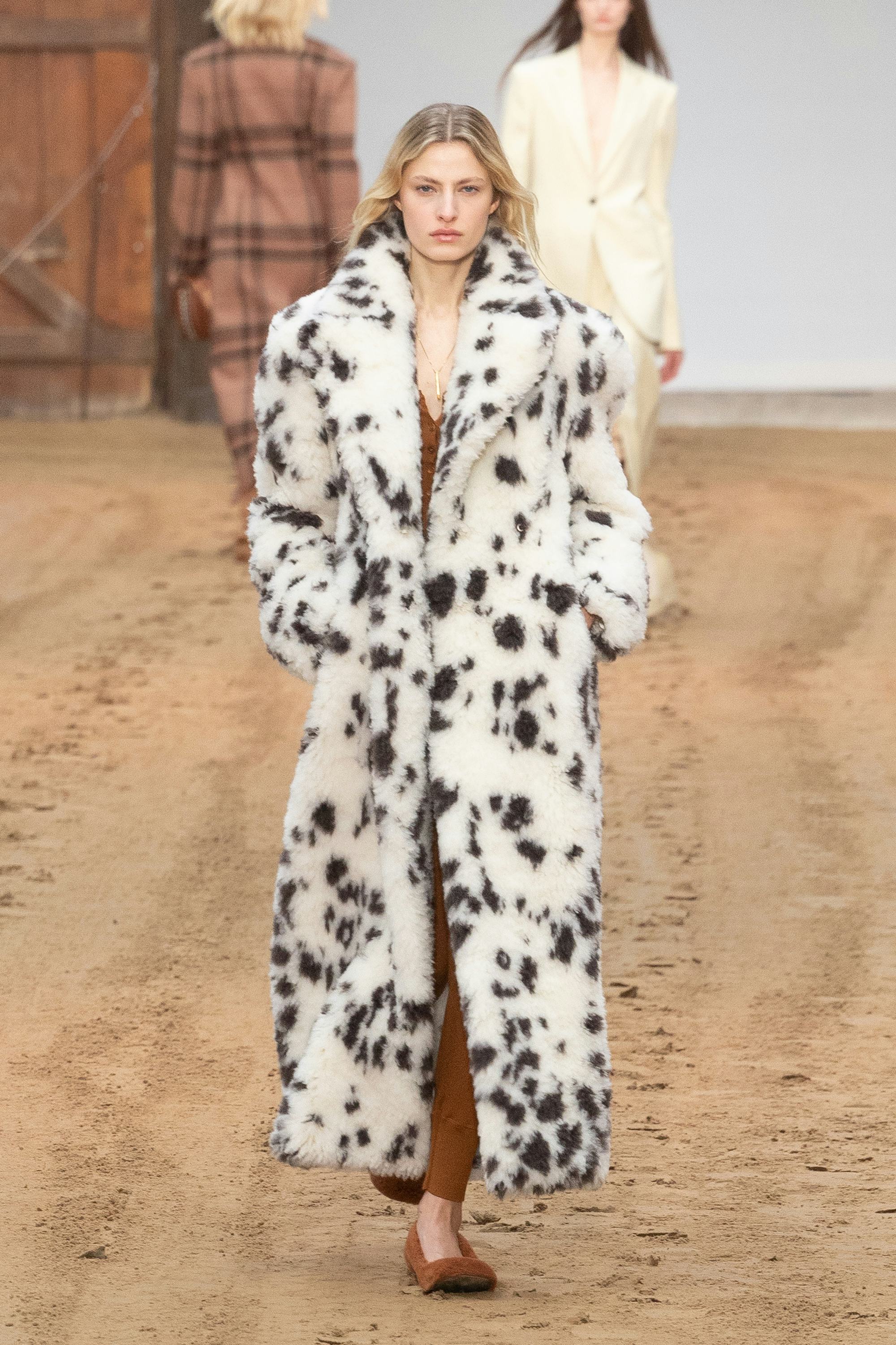 Paris Fashion Week Fall 2023: See All the Best Looks From the Runway