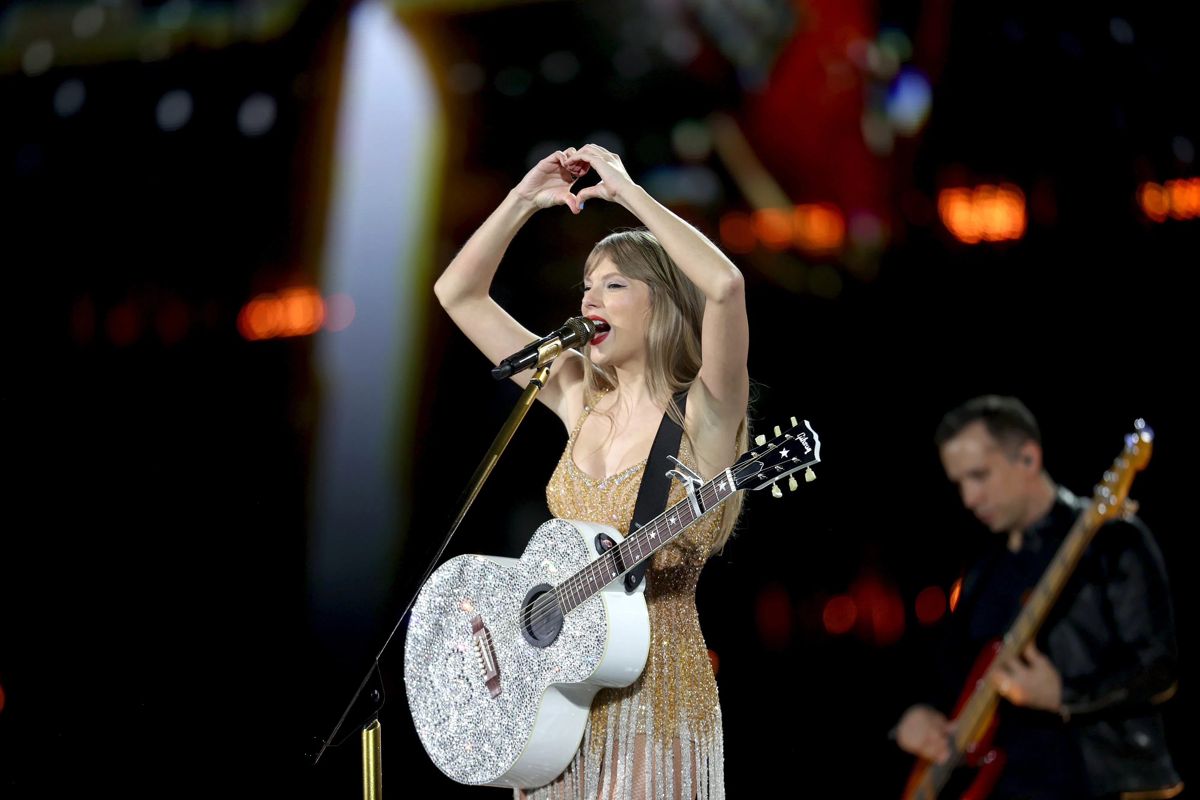 Beabadoobee's Set List On Taylor Swift's Eras Tour Is Perfect