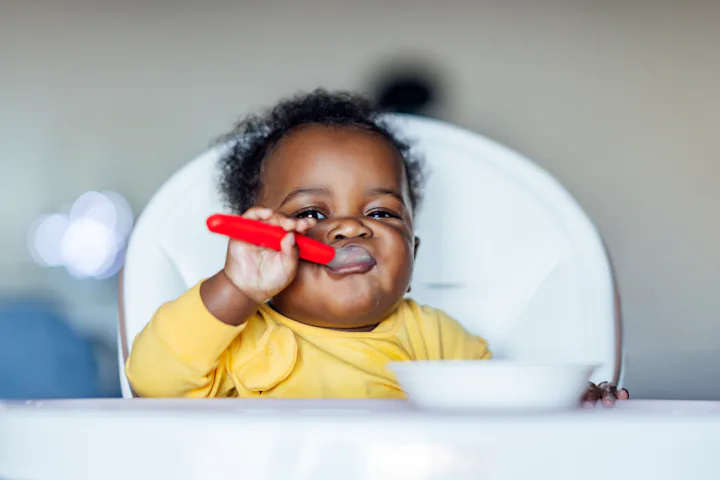 When Can Babies Eat Baby Food? A Guide To Baby’s First Foods