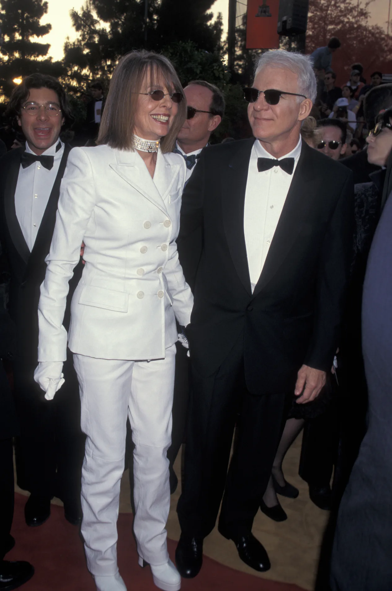 27 Iconic '90s Outfits That Will Go Down In Fashion History