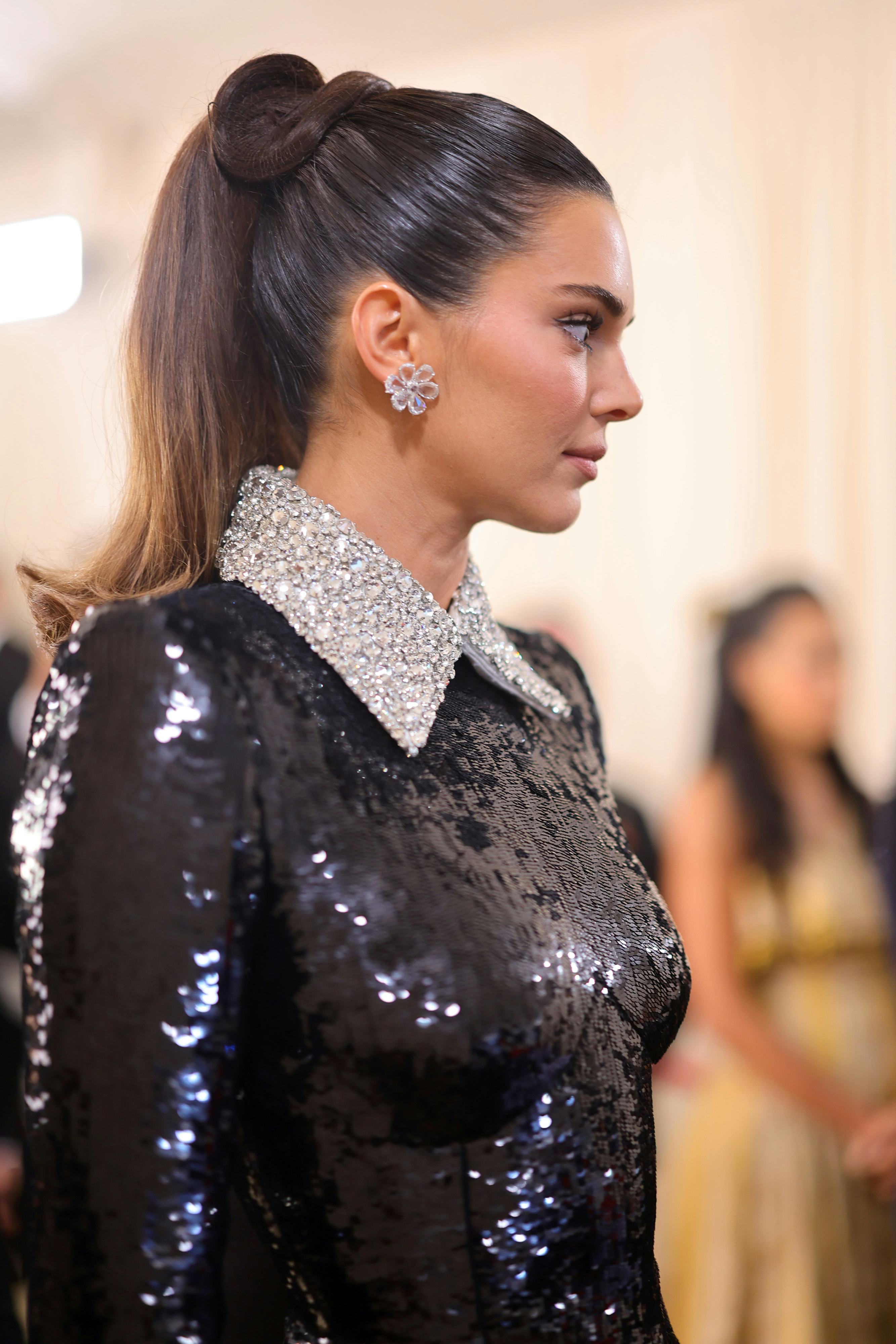 Kendall Jenner's 2023 Met Gala Beauty Look Is Too Smoldering To Ignore