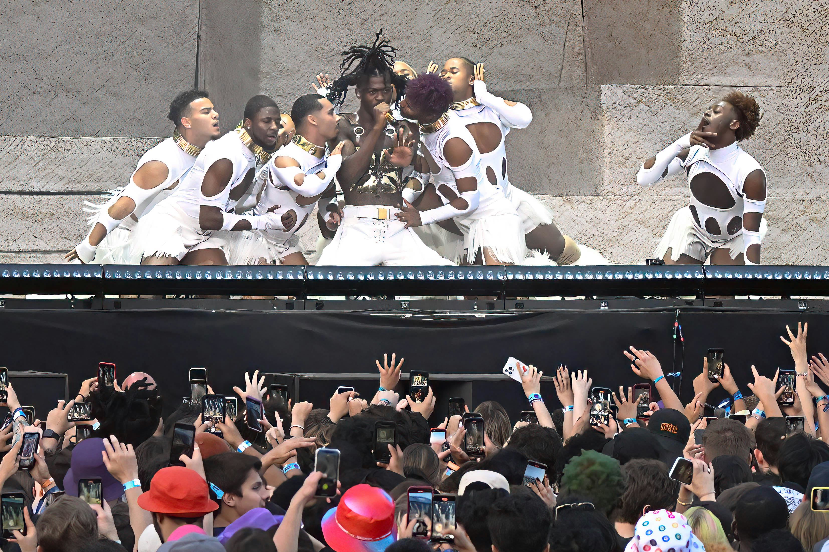 Are VIP Music Festival Tickets Worth It? A Breakdown Of Lollapalooza ...