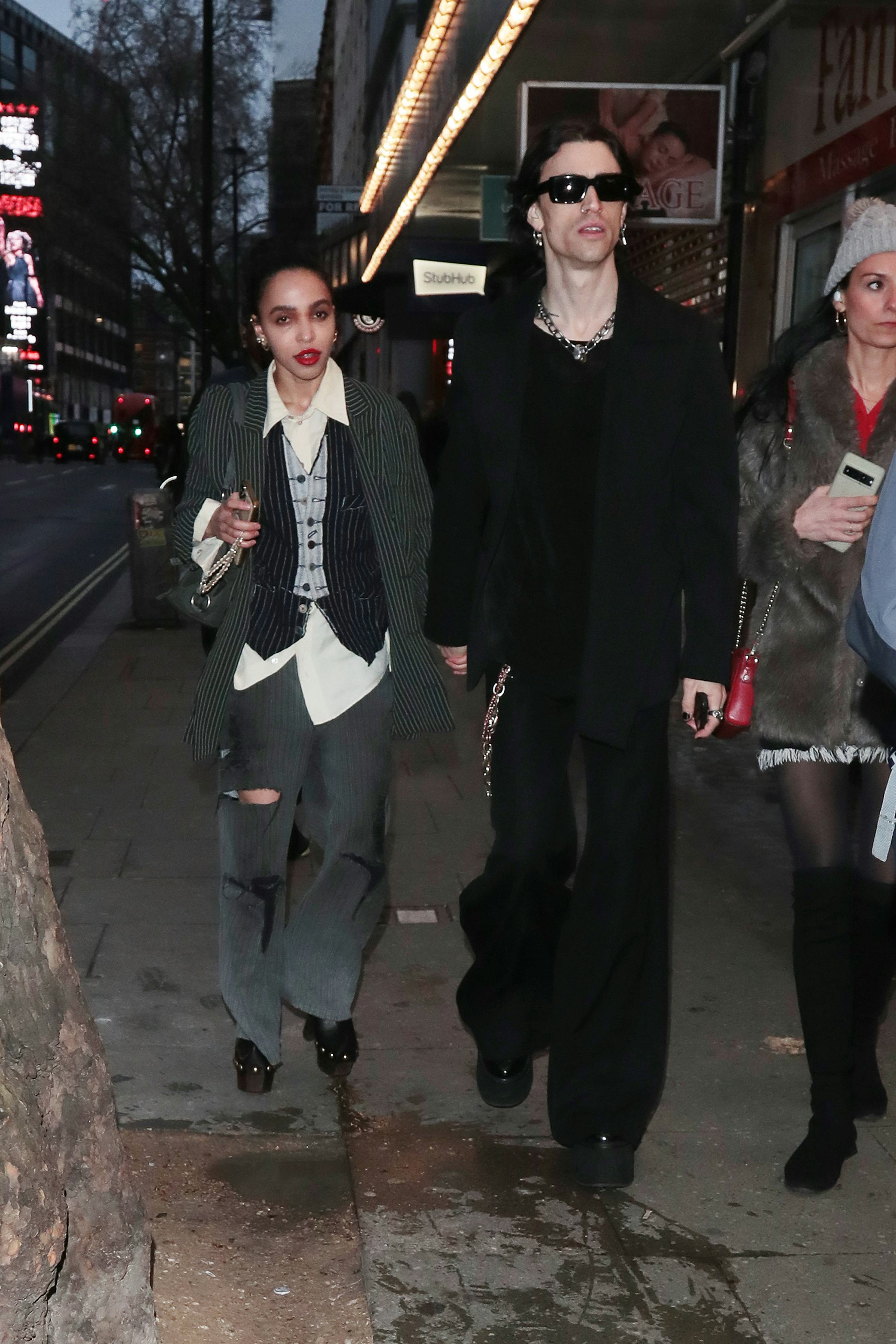 FKA Twigs and Boyfriend Jordan Hemingway Matched In Black Platforms ...