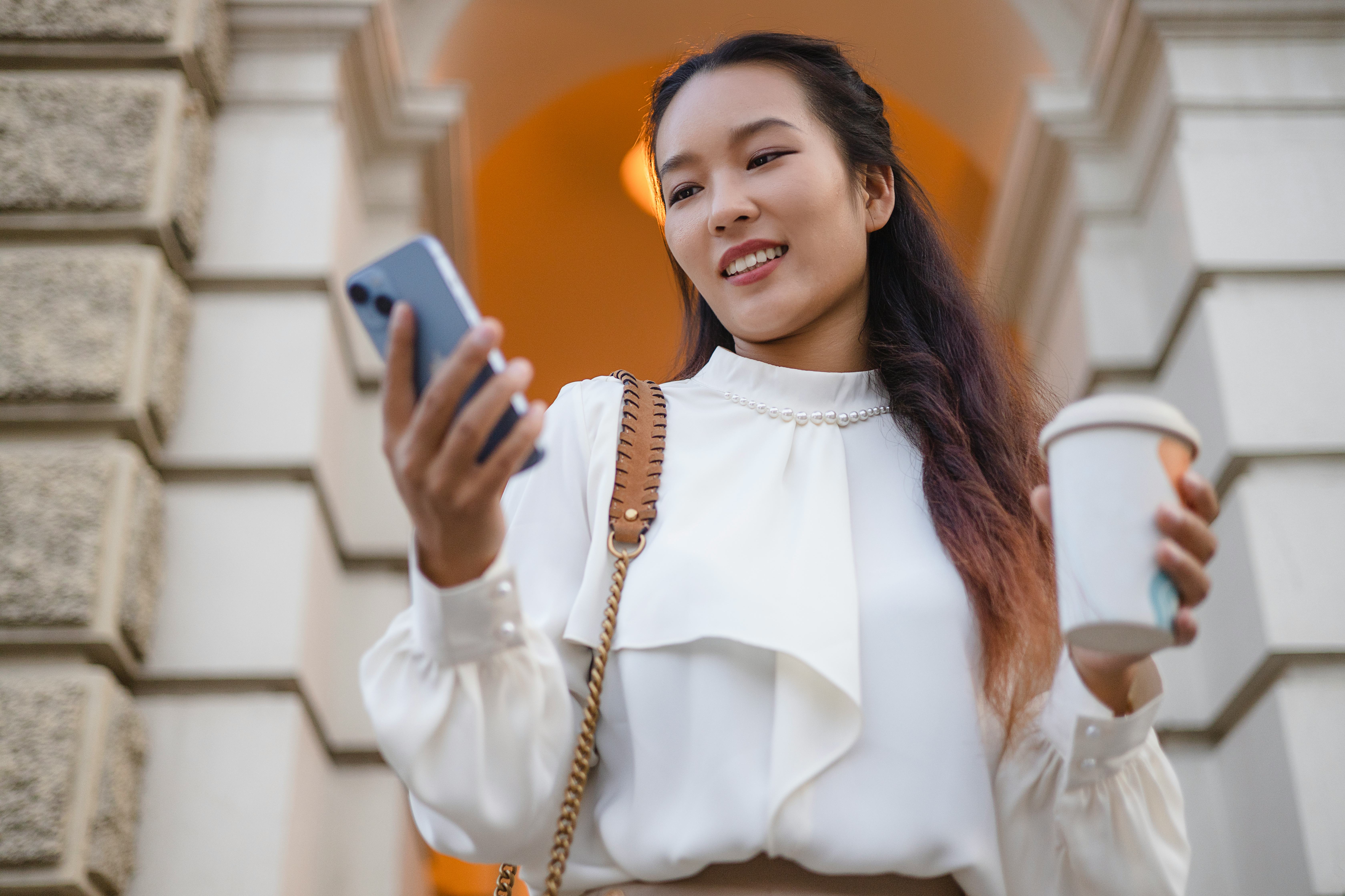 11 Ways You're Being Condescending Without Realizing It & How To Fix It