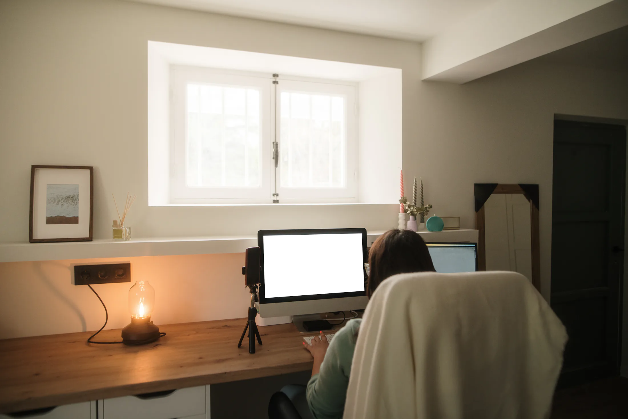 13 Tips For Cleaning & Organizing Your Laptop, Once & For All