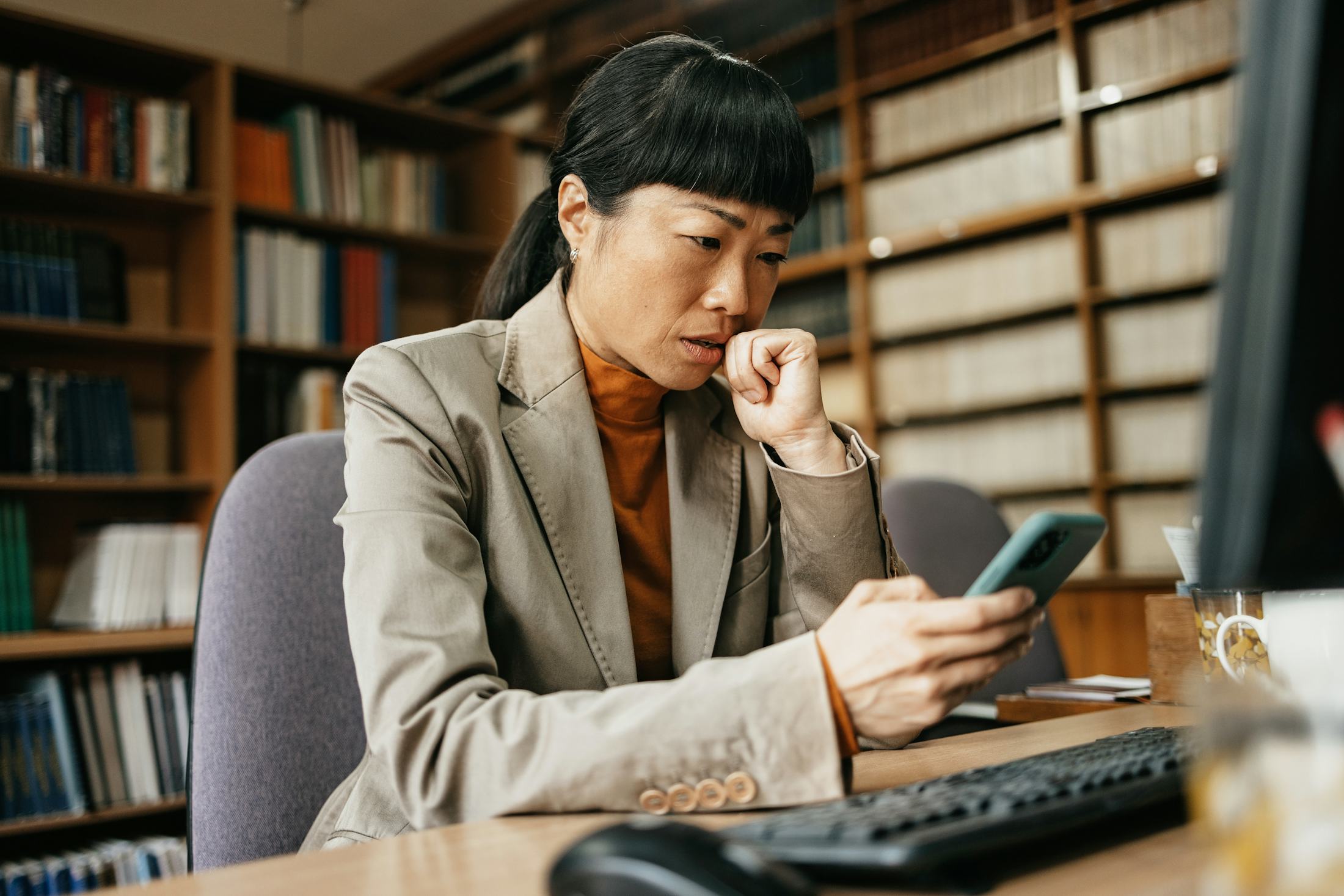 5 Zodiac Signs Who Get Embarrassed Easily, According To An Astrologer