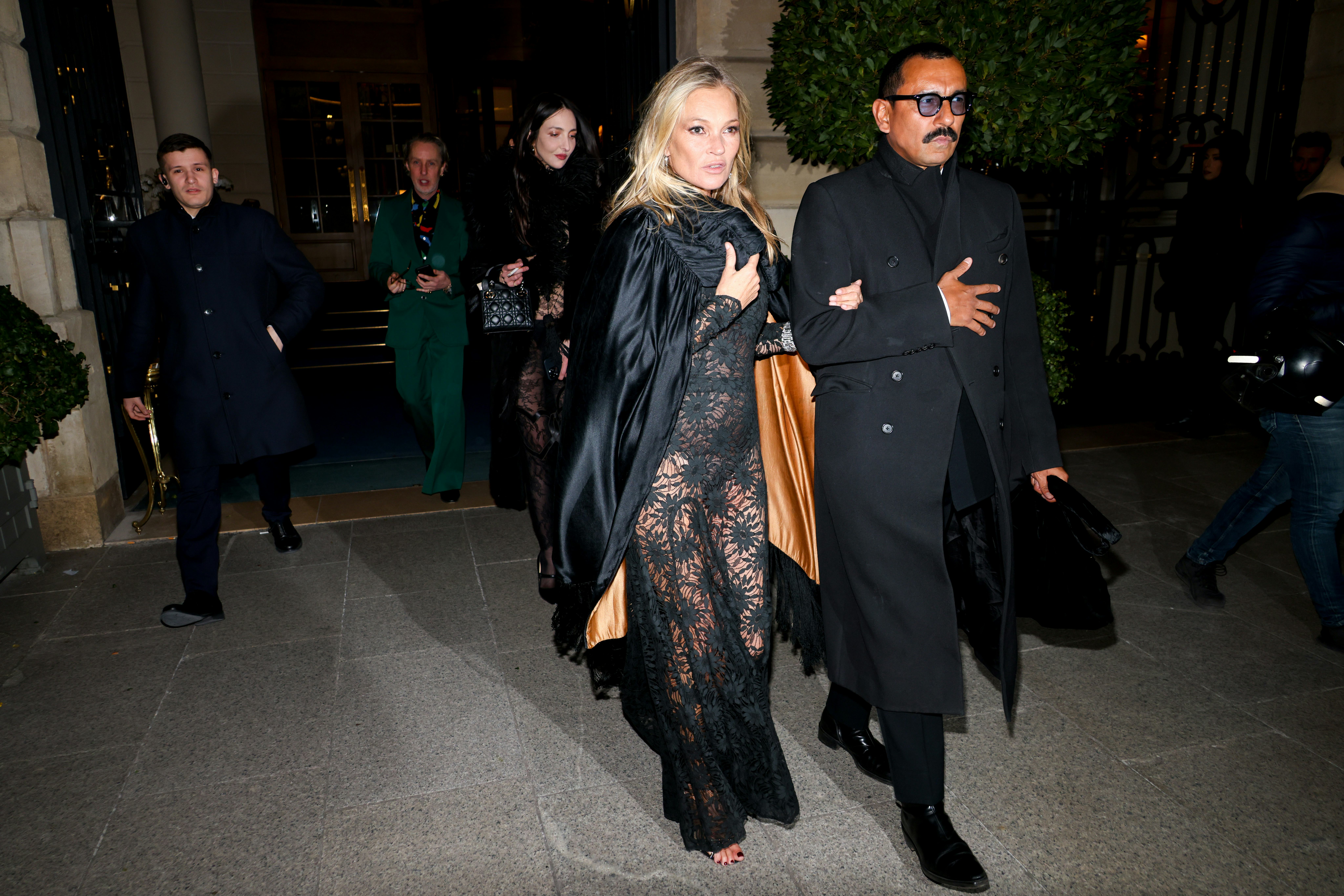 Kate Moss' 50th Birthday Outfit Was One Of Her Sultriest Yet