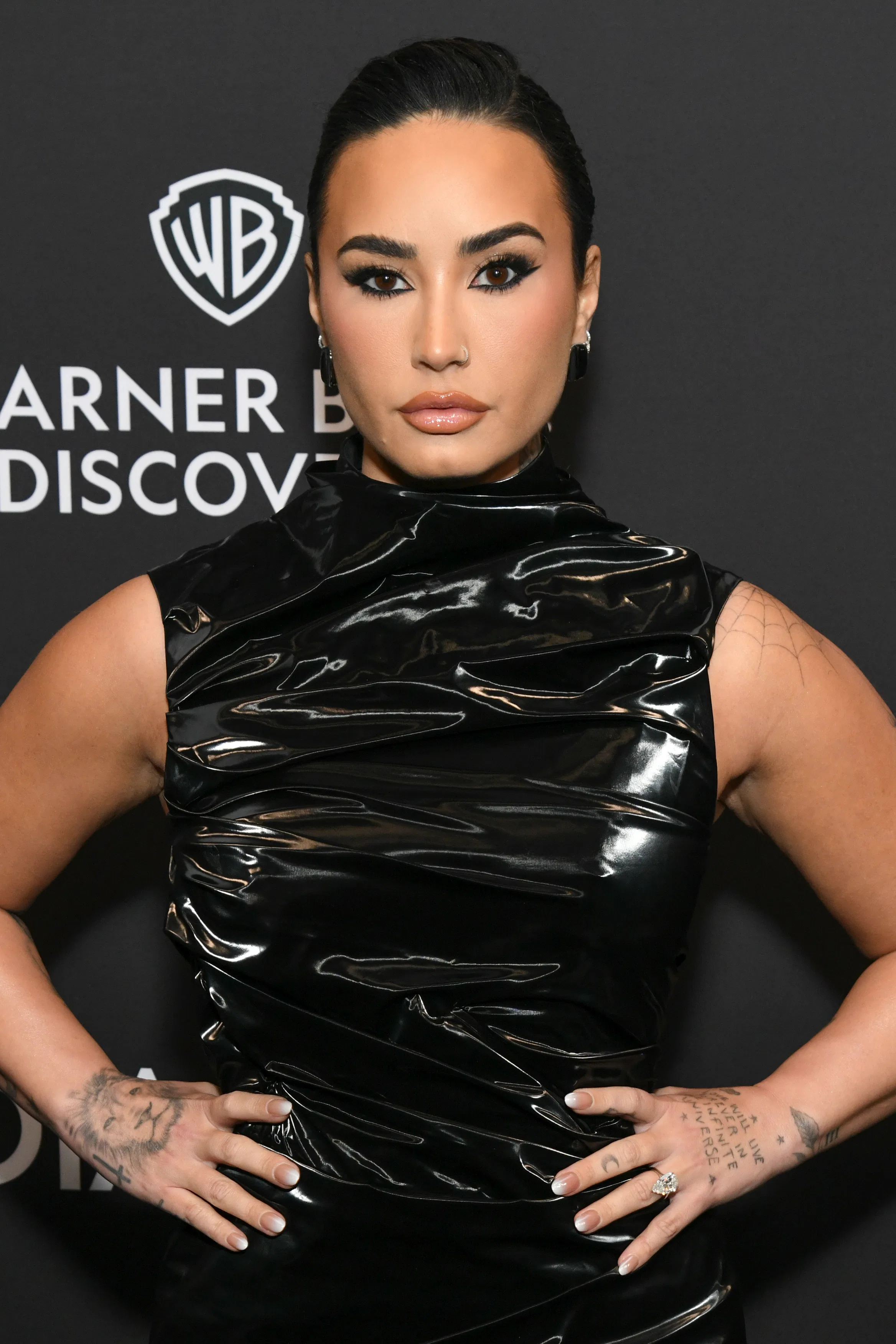 Tyla VSFS Hair & More Best Celebrity Beauty Looks Oct. 17
