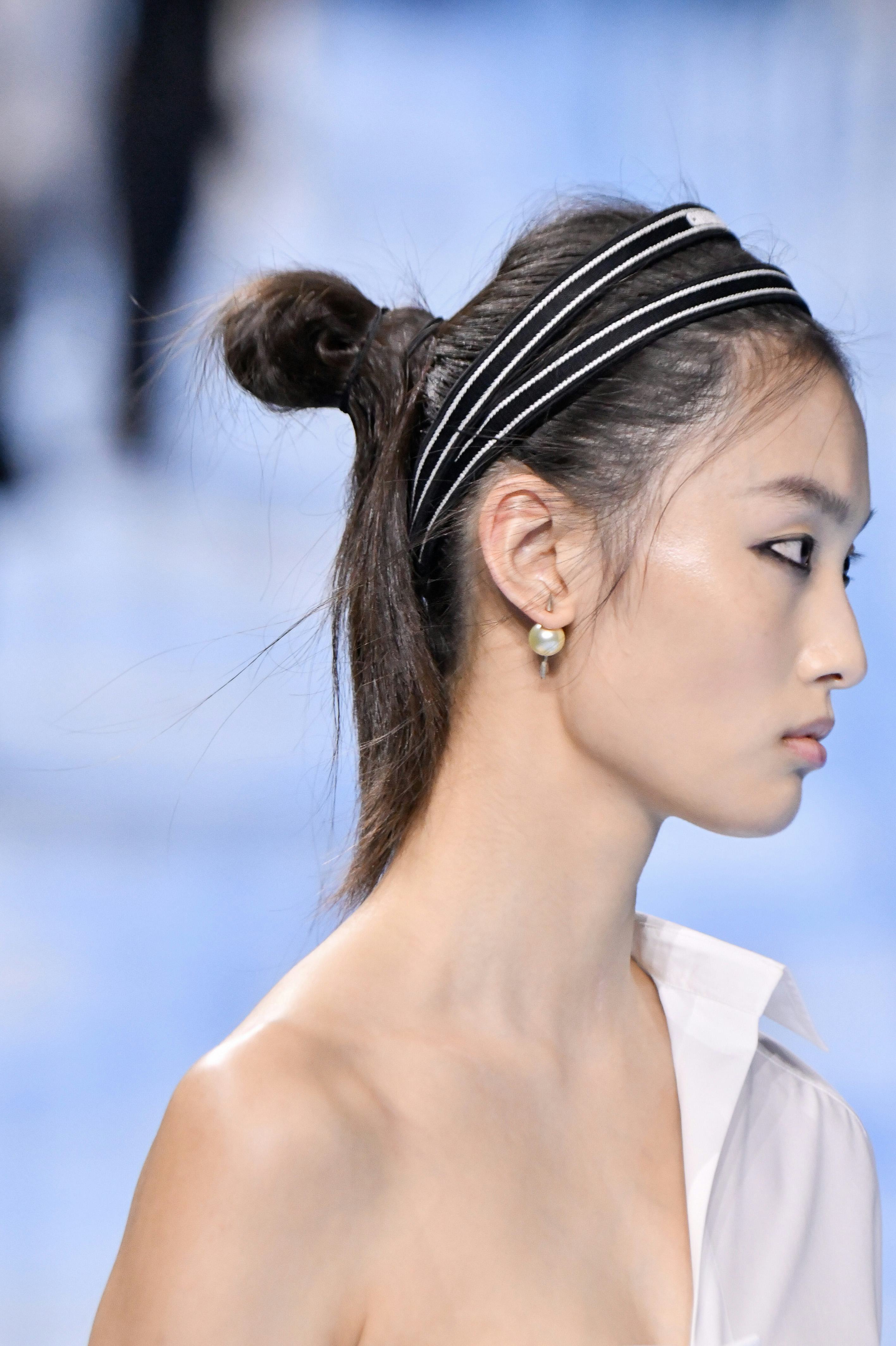 The 14 Best Beauty Trends From the Spring 2025 Runways