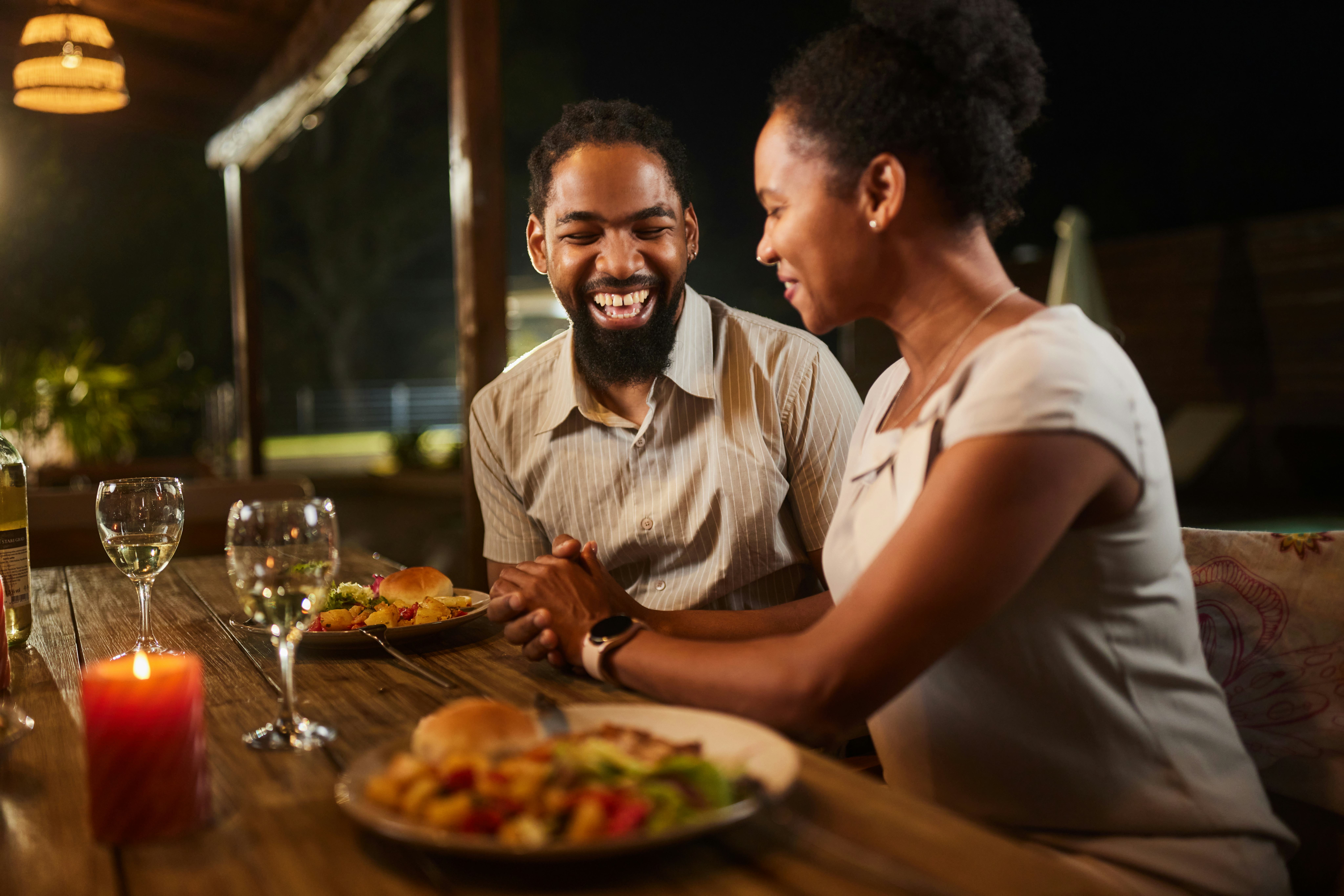 11 Date Night Ideas For When You're Both Broke