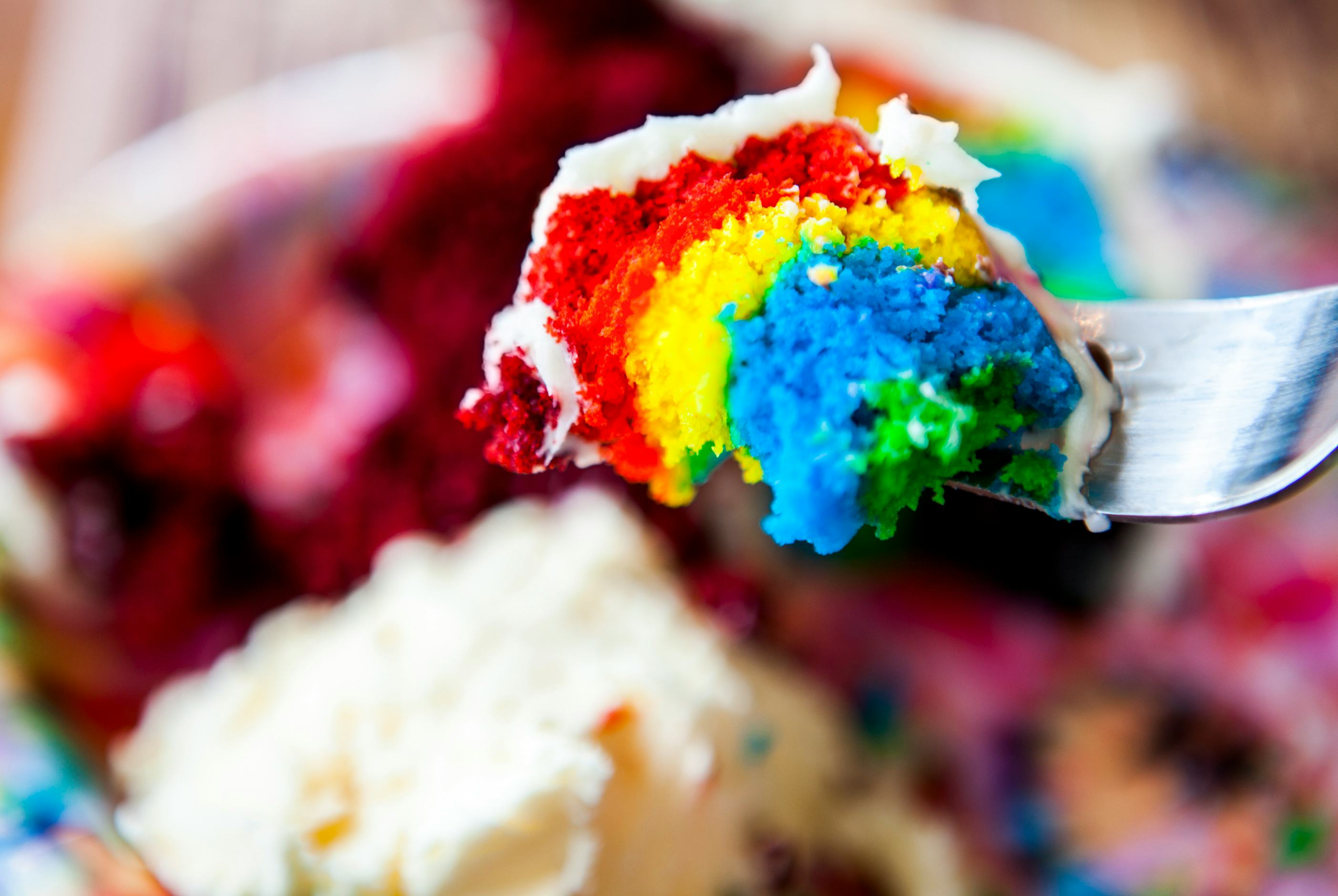 These Lisa Frank-Inspired Cupcakes Probably Taste Just How Your ...