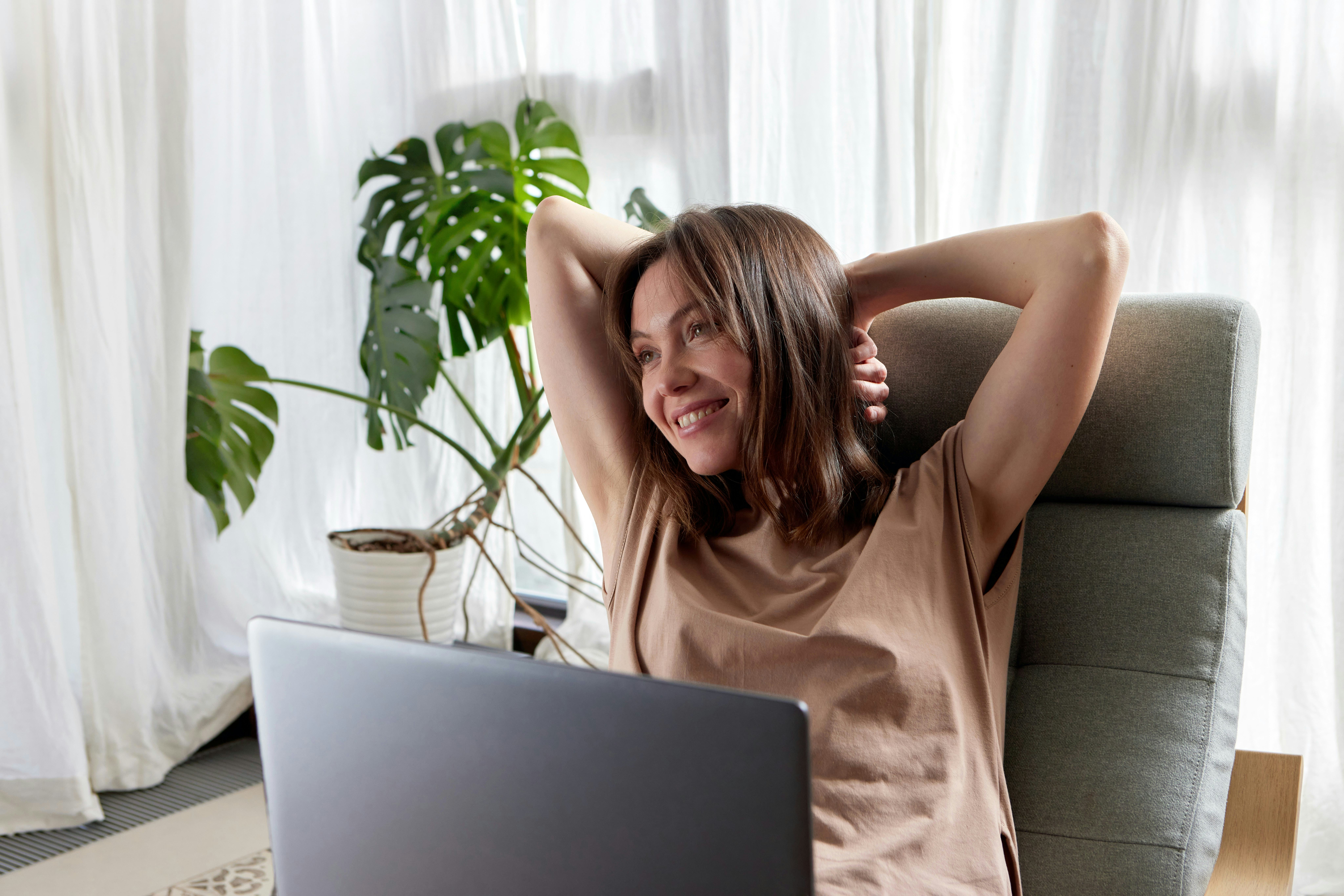 How To Deal With Armpit Chafing That's Gotten Beyond The Point Of Annoyance