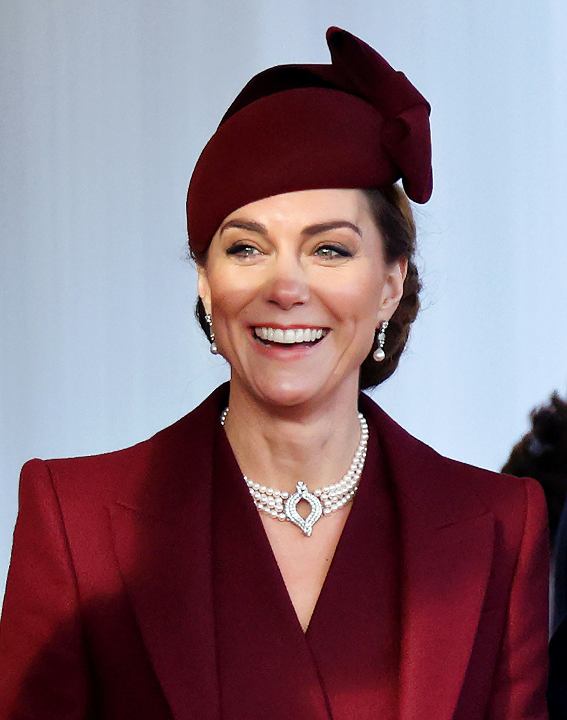 Kate Middleton Wore Queen Elizabeth’s Pearl Necklace