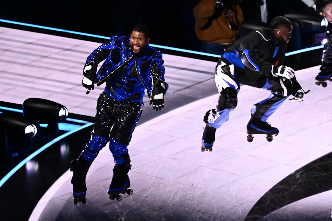 Memes & Tweets About Usher's Halftime Performance At 2024 Super Bowl