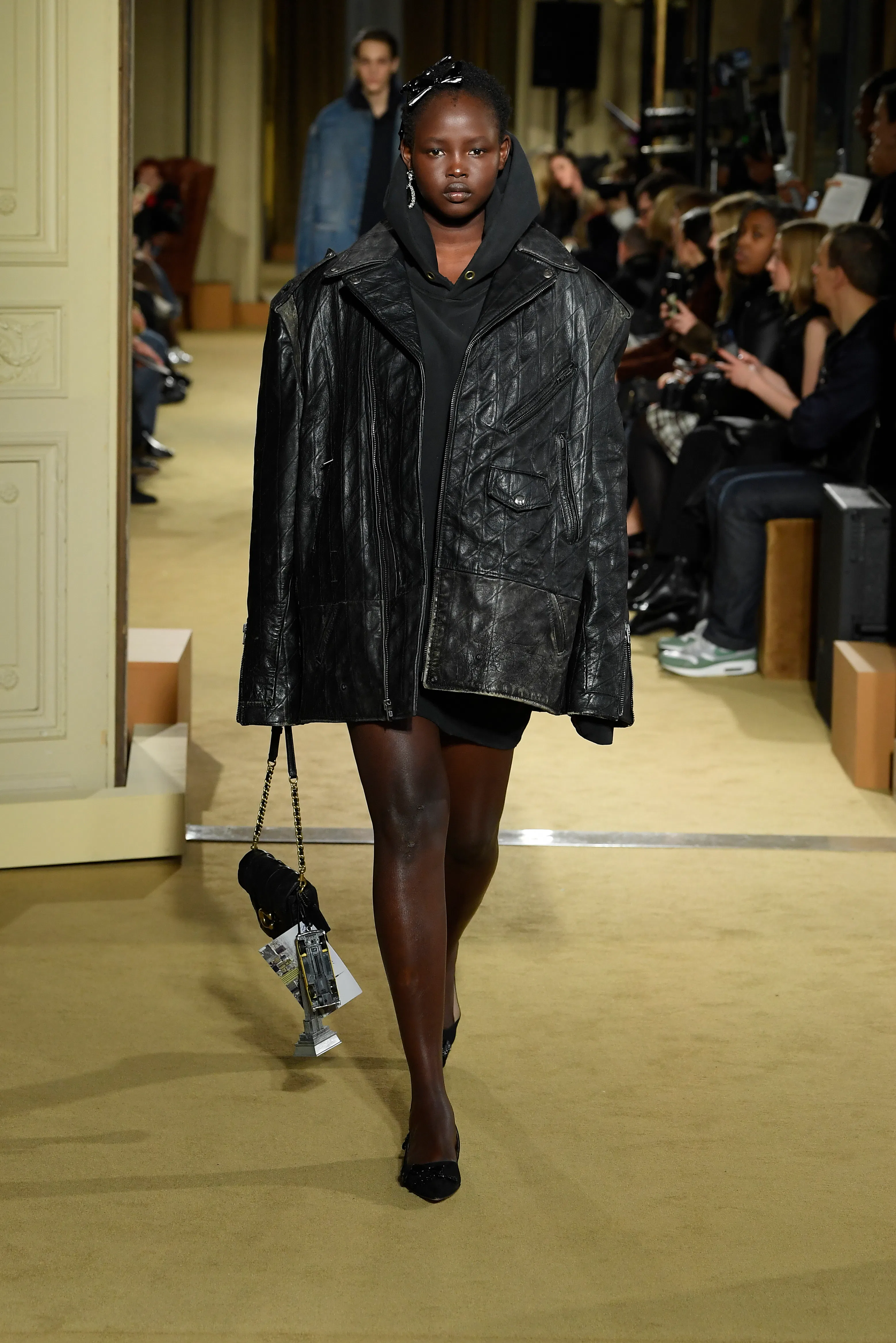 Coach's Fall/Winter 2024 Show Told The Love Stories Of NYC — Both Past ...