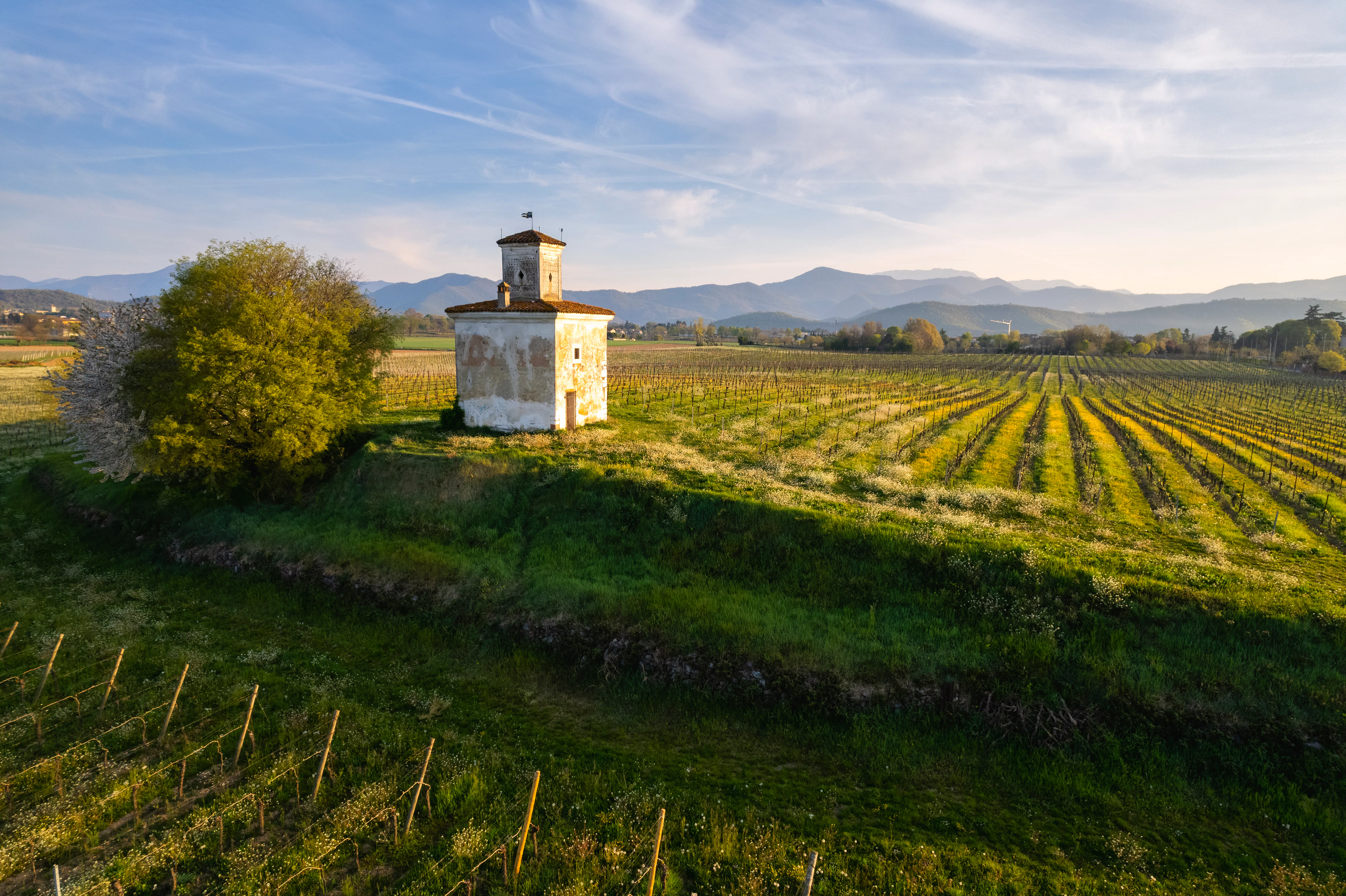 Italy's Franciacorta Is The Under-The-Radar Wine Destination You Must ...