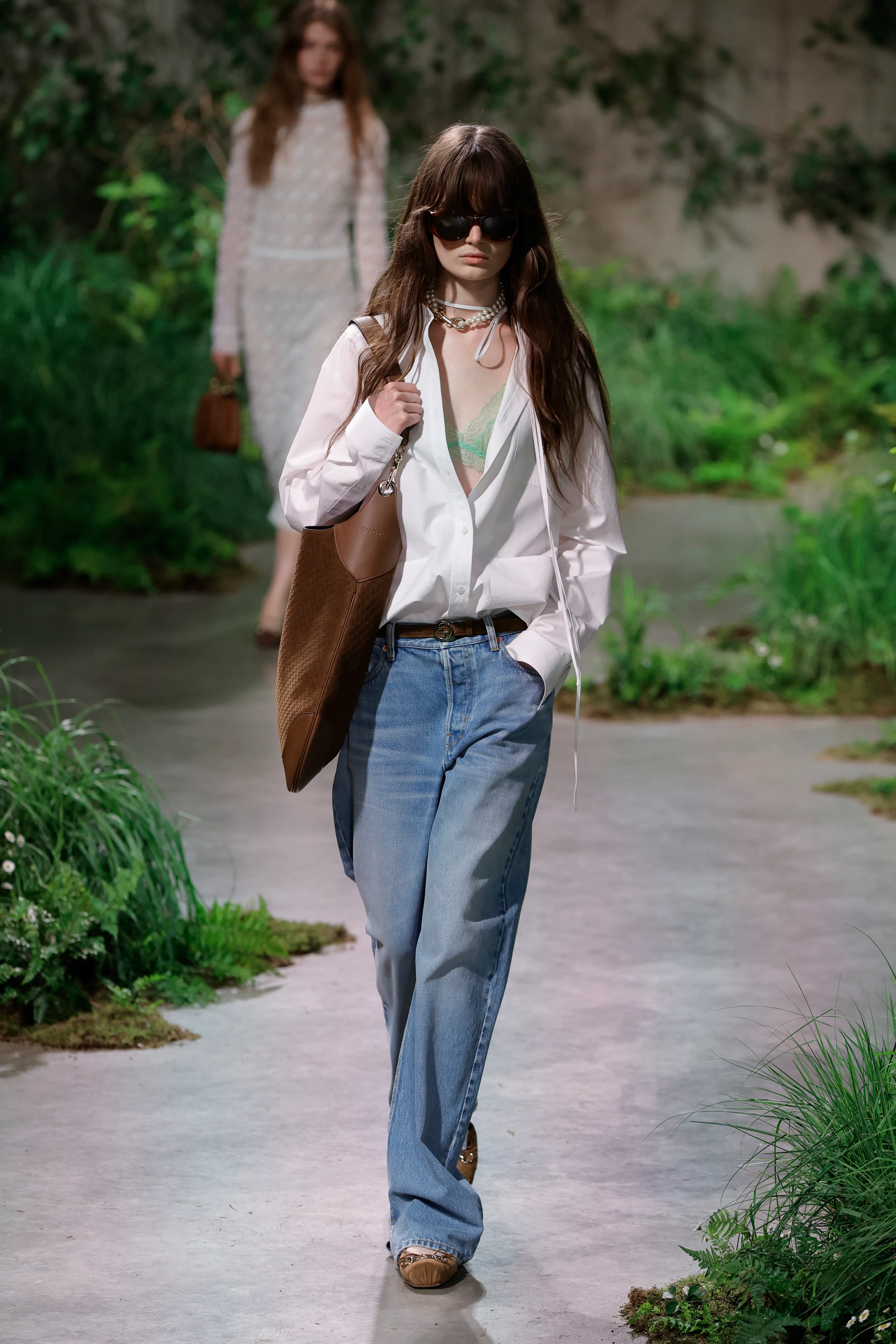 Gucci's 2025 Cruise Show Channeled London's Storied & Multifaceted History