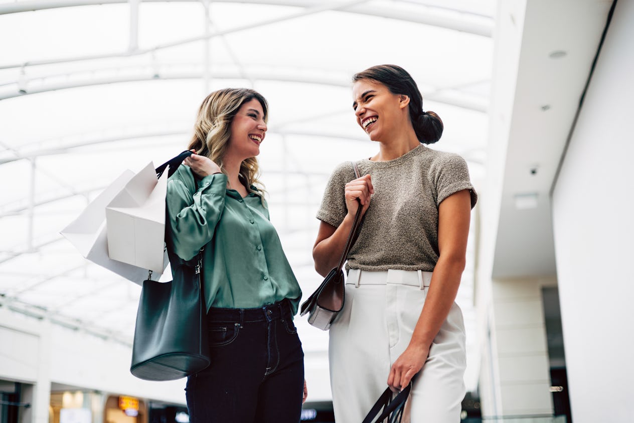 9 Genius Ways To Change Someone’s Mind, According To Science