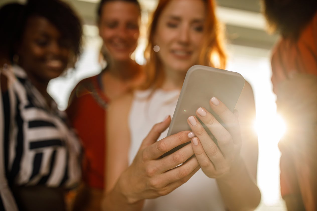 148 Best Truth Or Dare Questions, From Funny To Juicy