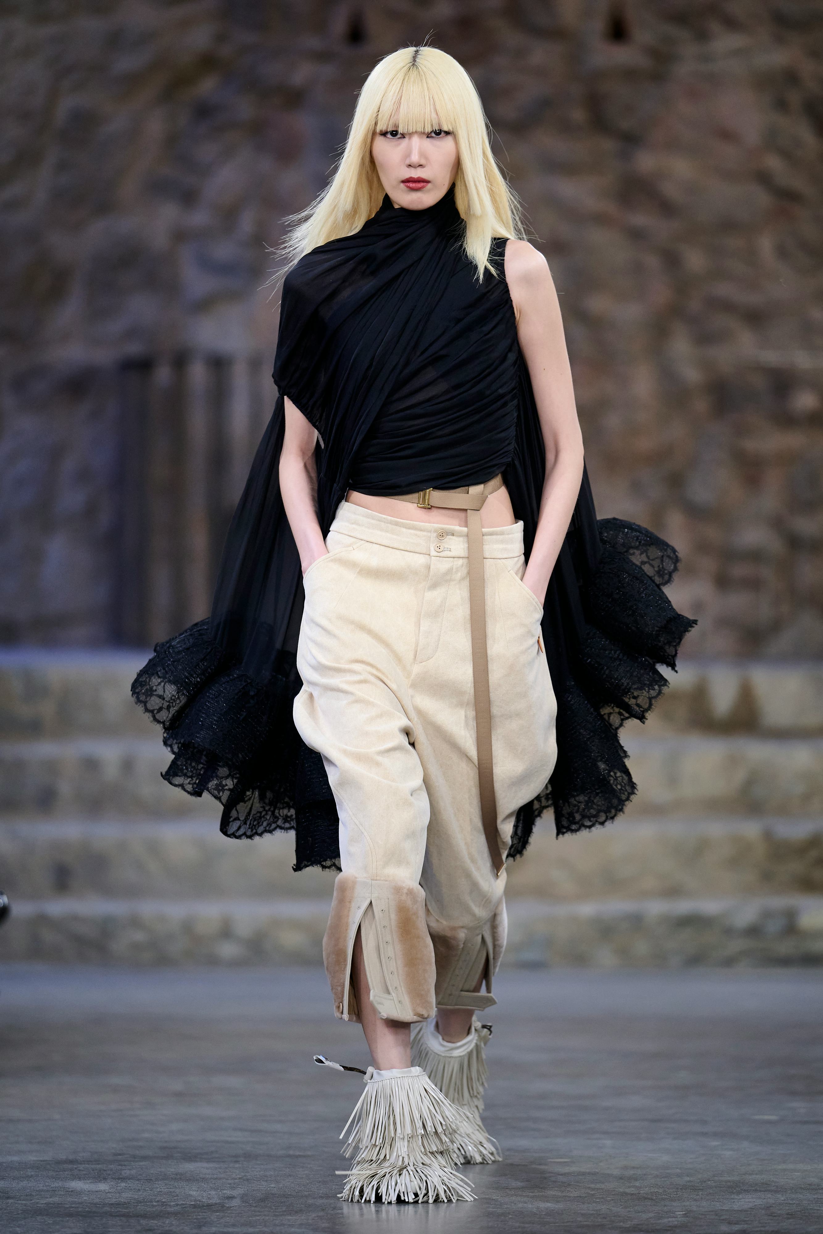 Louis Vuitton's Cruise 2025 Show Was Heavily Influenced By Its Spanish ...