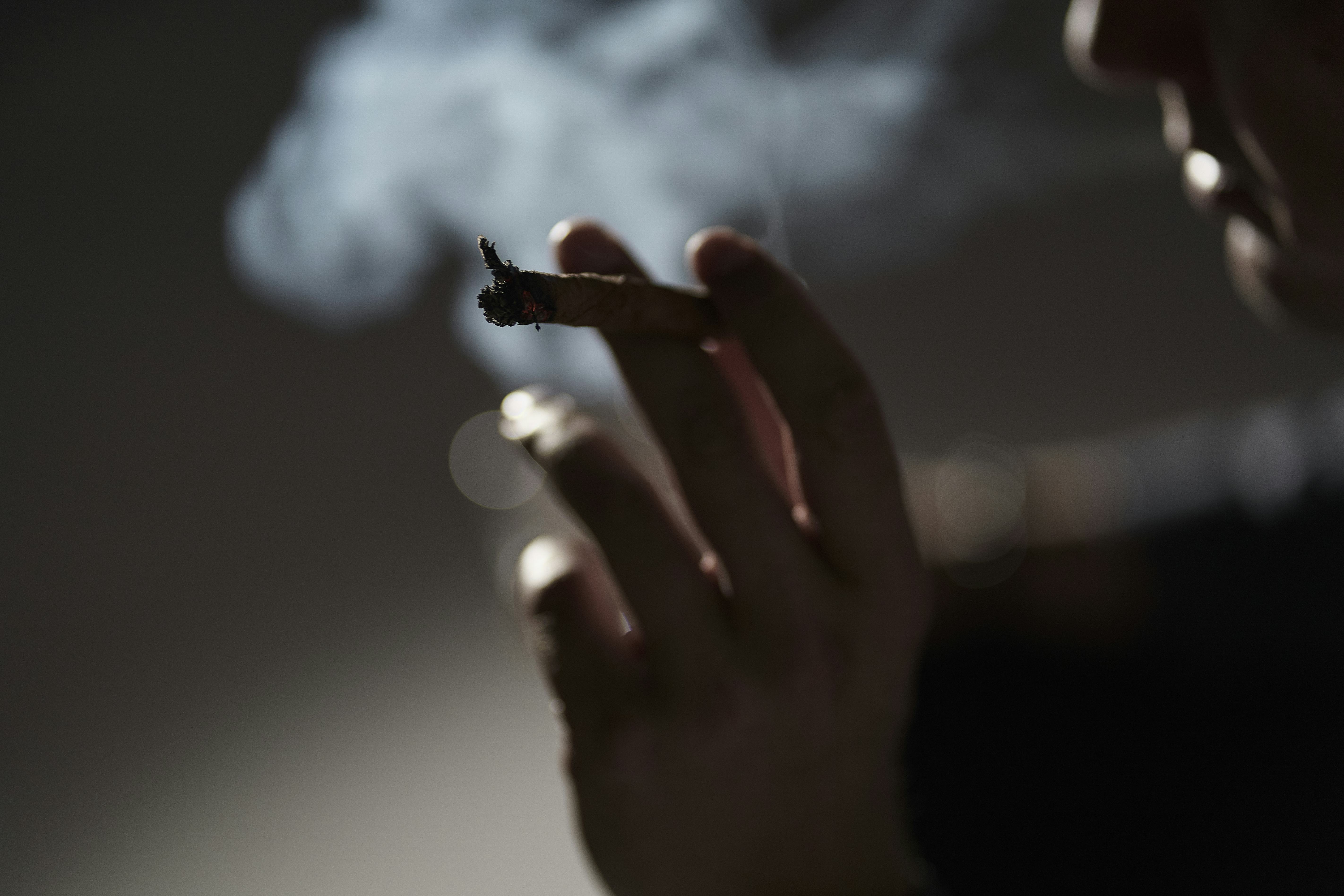 11 Genius Little Ways To Make Quitting Smoking Easier, According To Experts