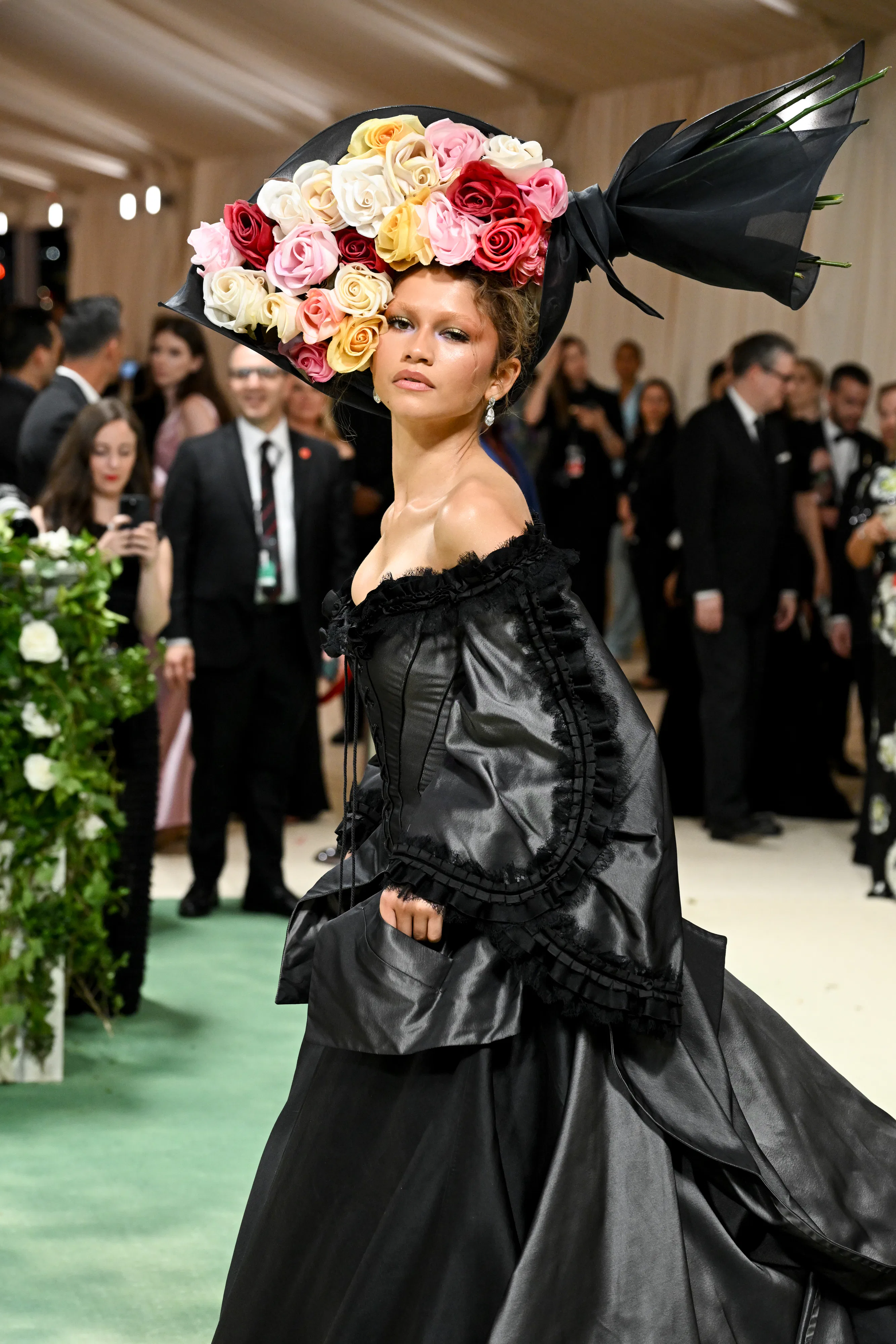 The 2024 Met Gala's Best Vintage Fashion Moments: An In Depth Look