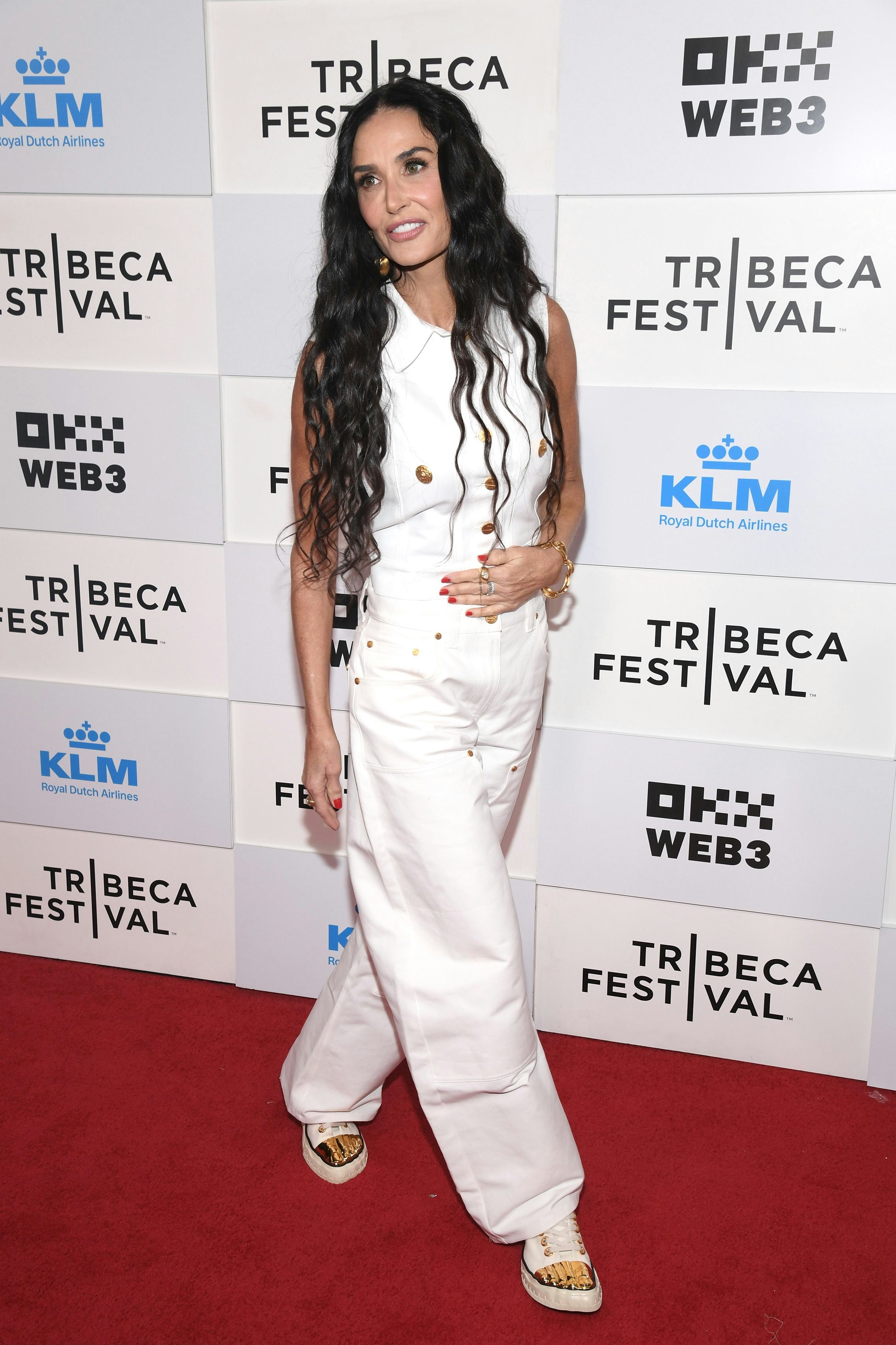 Demi Moore's Long, Wavy Hair Is Summer Beauty In A Nutshell