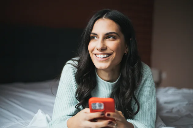 40 Good Opening Lines To Use On Dating Apps