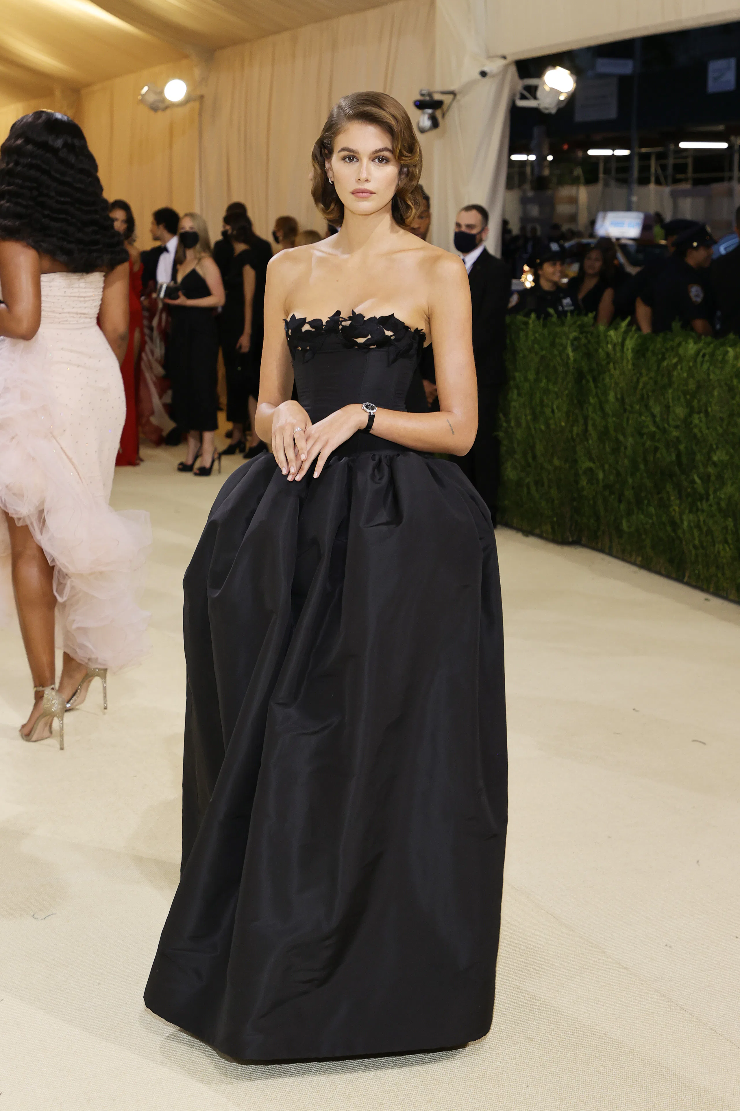 Kaia Gerber’s Best Fashion Moments Are Just As Unforgettable As Her Mom’s