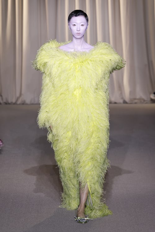 Feather Trend Couture Menswear Fashion Week 2024