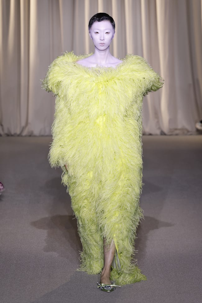 Feather Trend Couture Menswear Fashion Week 2024