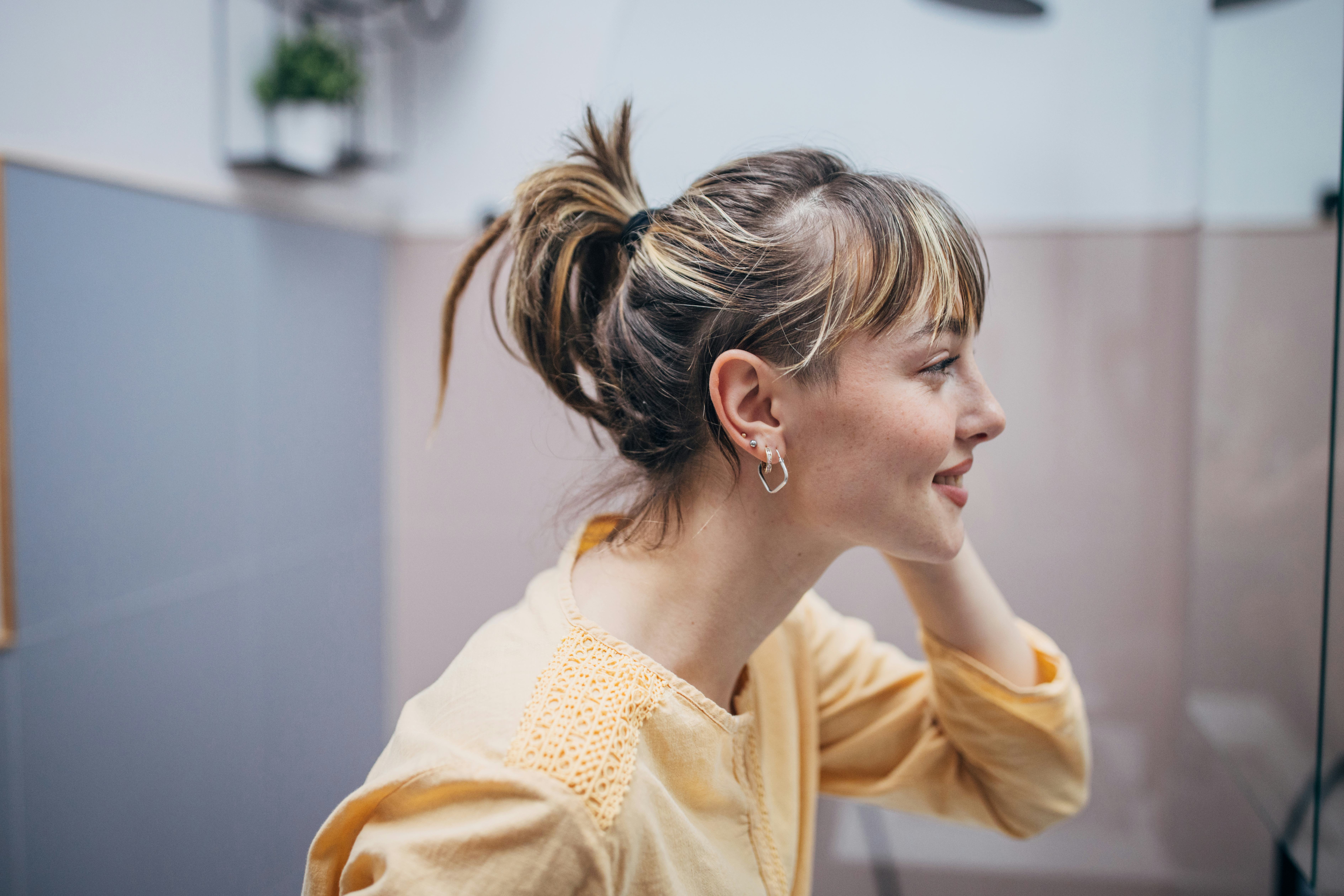 6 Signs Your Body Odor Is Abnormal & You Should Get See A Doctor