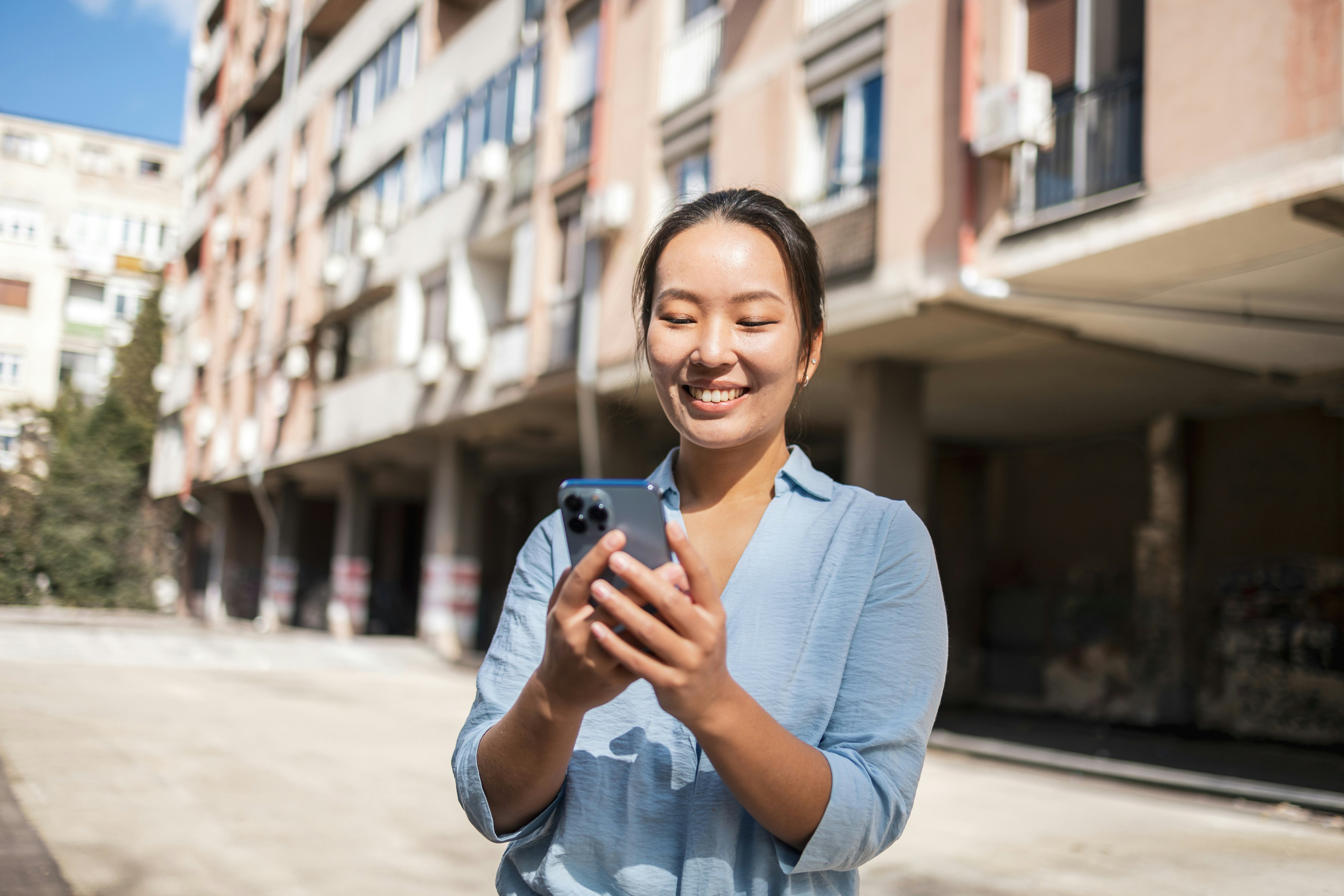 14 "Pokemon Go" Hacks That Will Definitely Help You Catch 'Em All