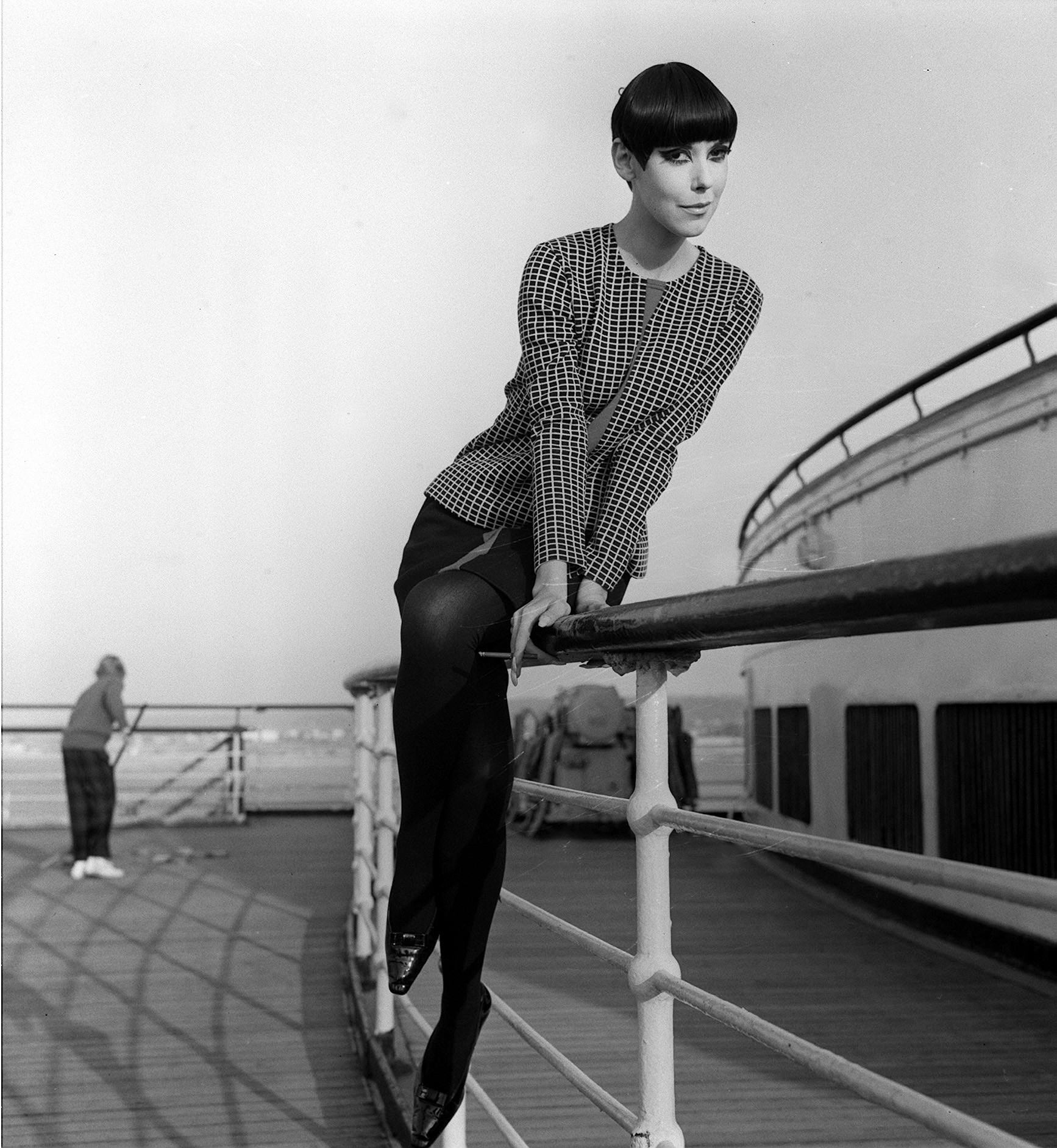Peggy Moffitt, Sixties Model of the Controversial Monokini, Dies at 86