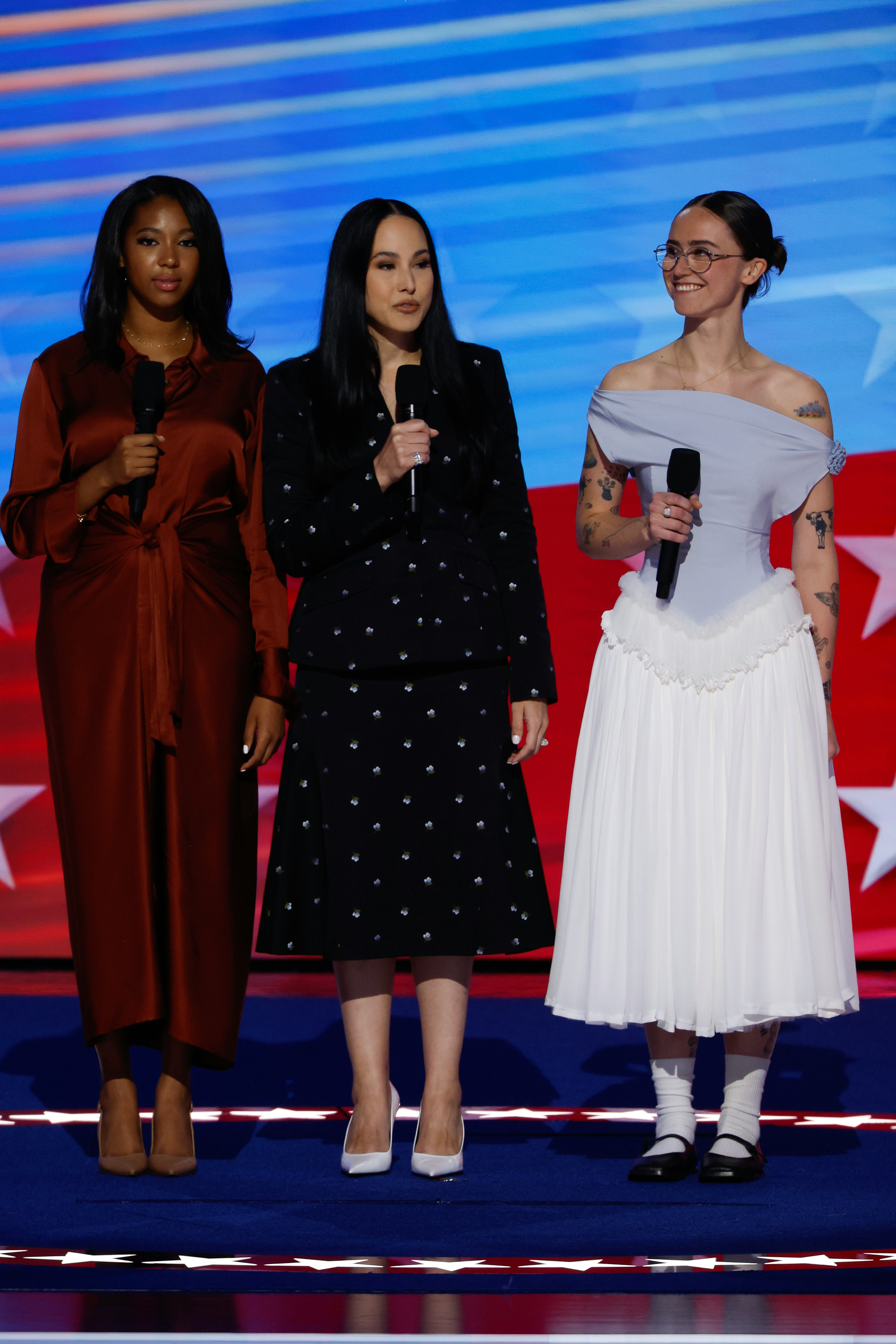 The Celebrities At The Final Evening Of The DNC Styled Patriotic ...